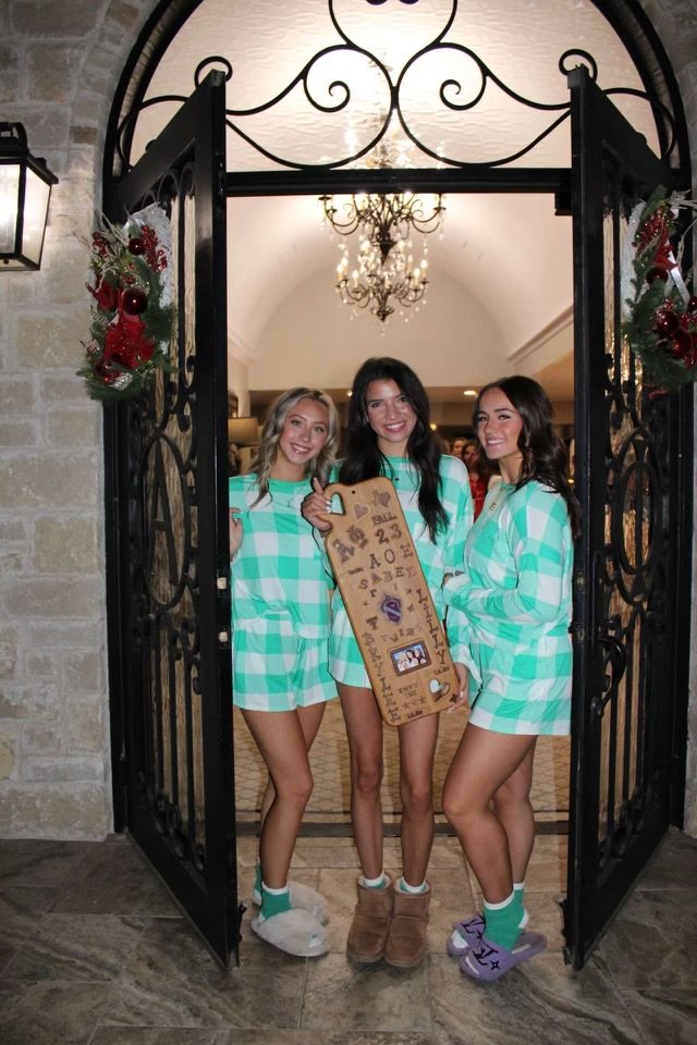 Alpha Phi — Texas Tech Panhellenic