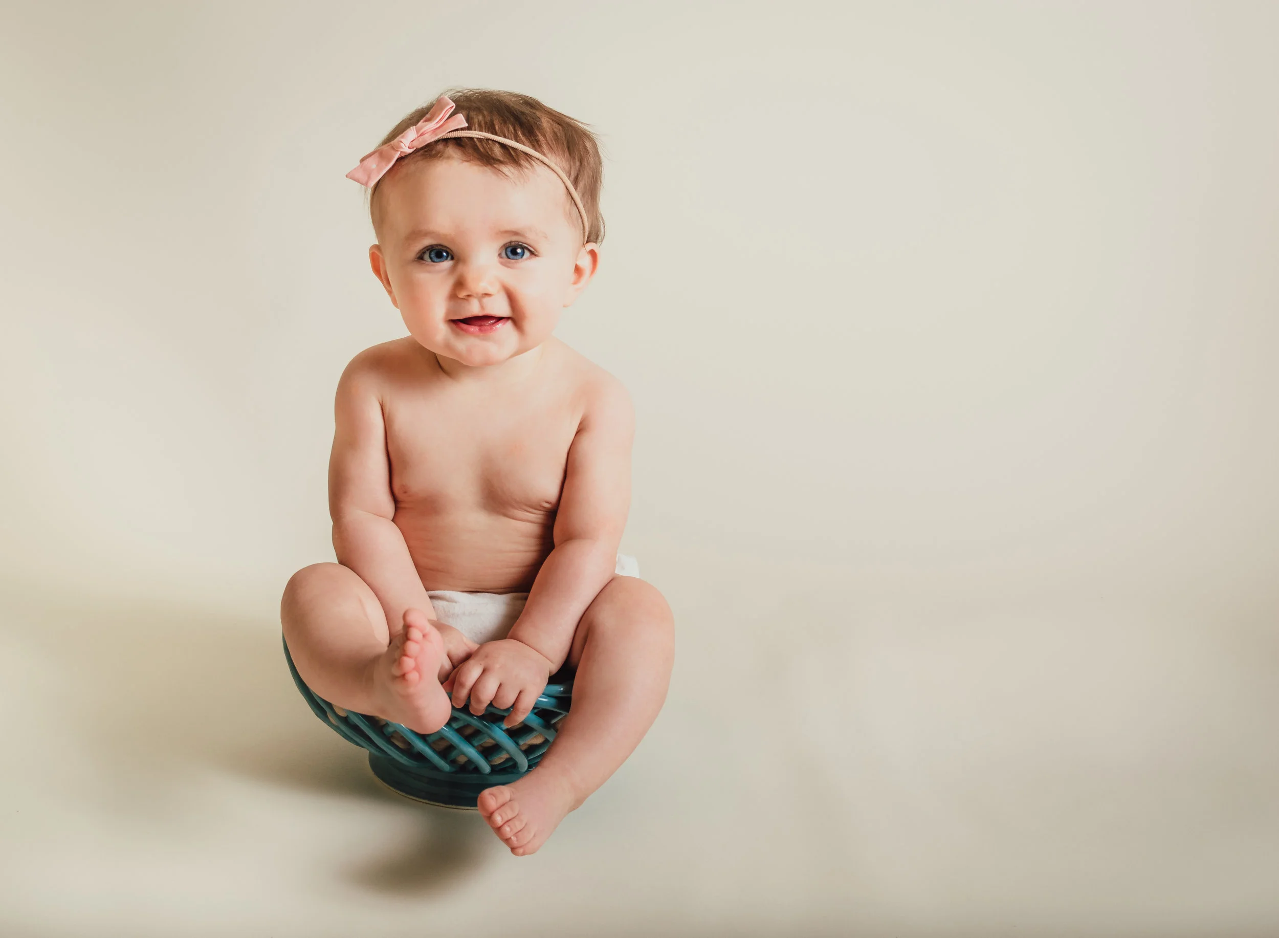 Appleton, WI Family Photographer - [Maddy Milestone Session] — Kate ...