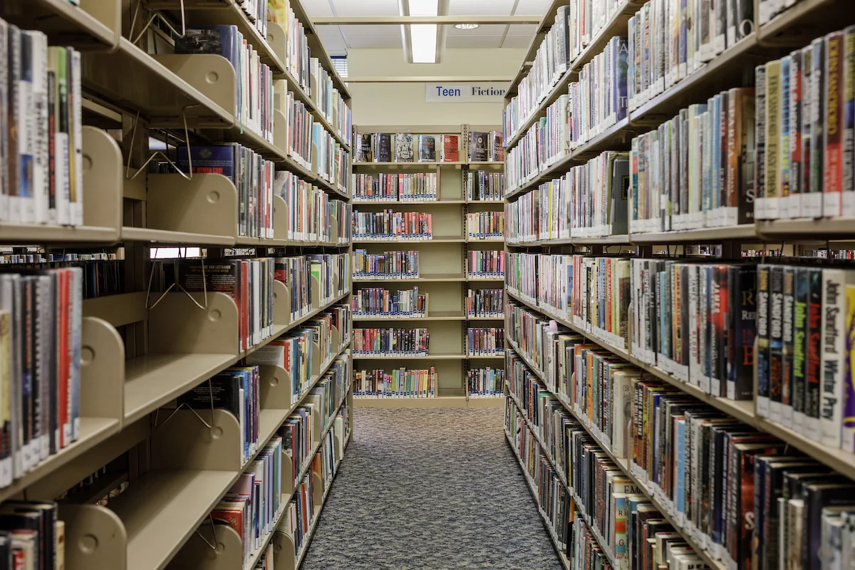 Hours & Holiday Schedule — Leonia Public Library in Bergen County