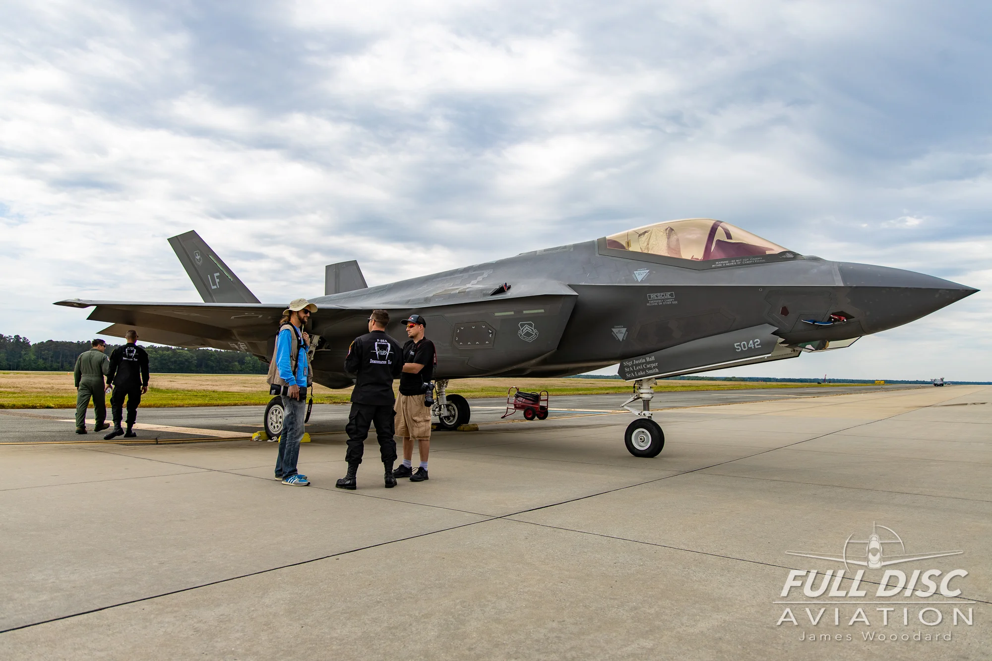 USAF F-35 Lightning II Demonstration Team — Full Disc Aviation ...