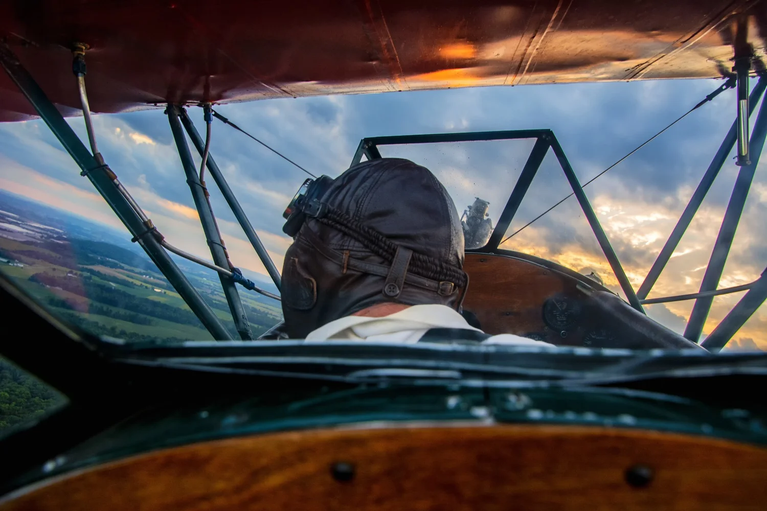 Old Biplane Wallpaper