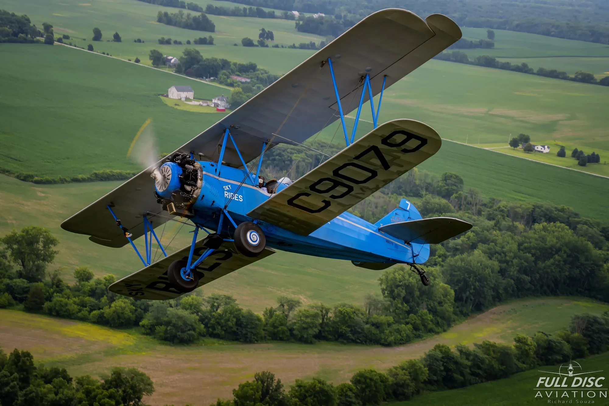 Finding The Barnstormer — Full Disc Aviation - Sharing Aviation Photography and Stories