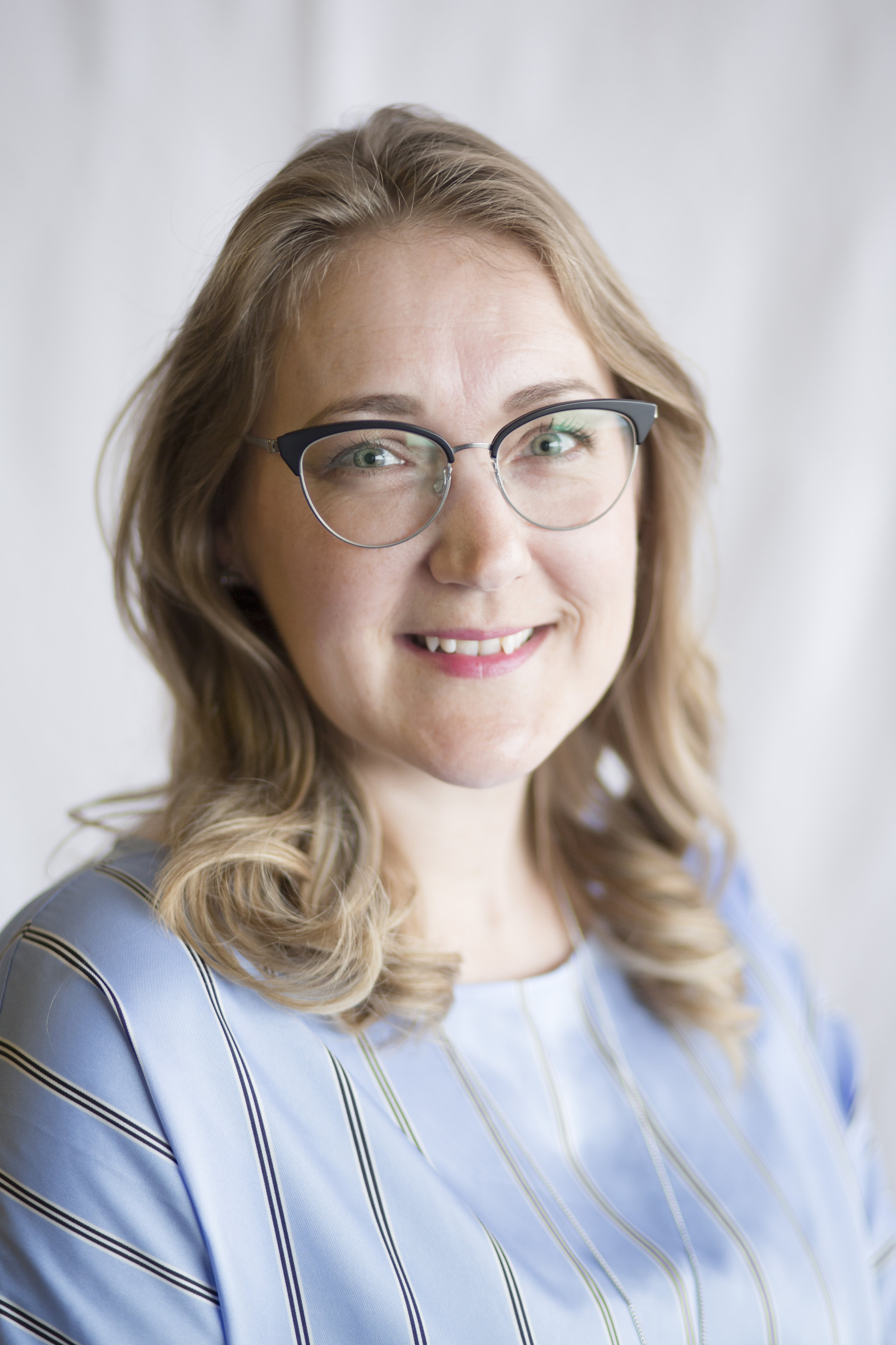 Illinois Eye Care Optometrist — Illinois Eye Care Center