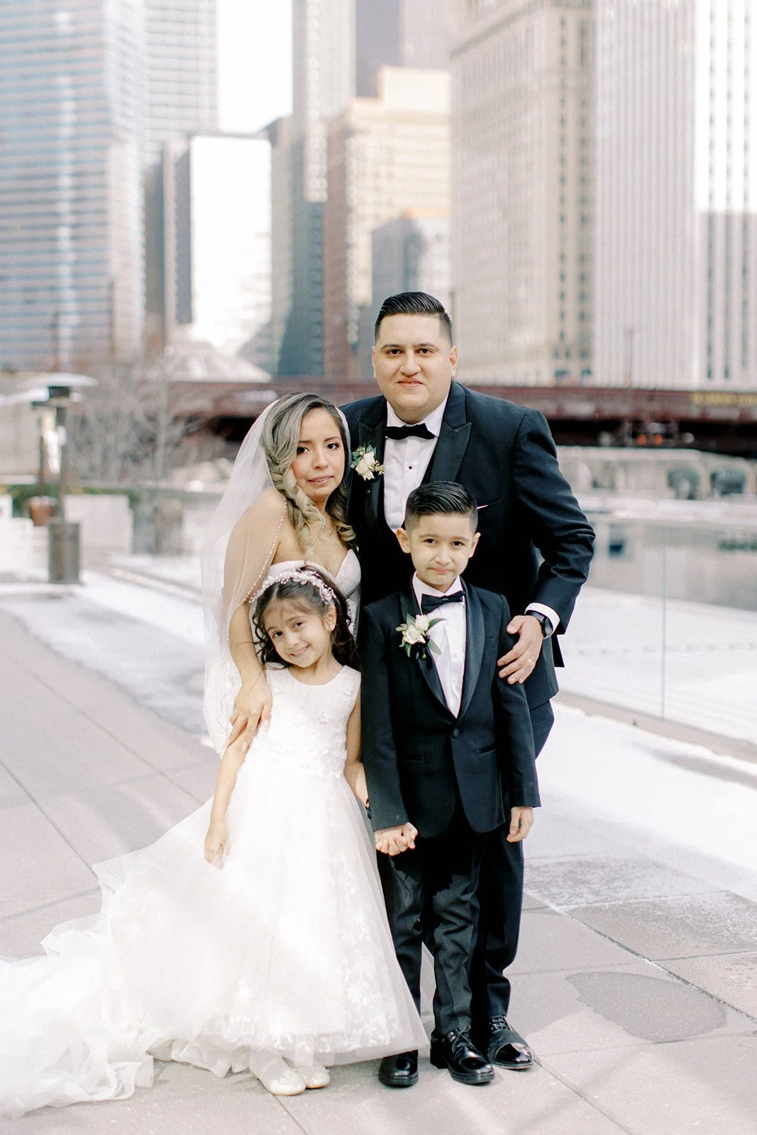 Lisette + Carlos: Loving and Sentimental Chicago Wedding — Olive Fine ...