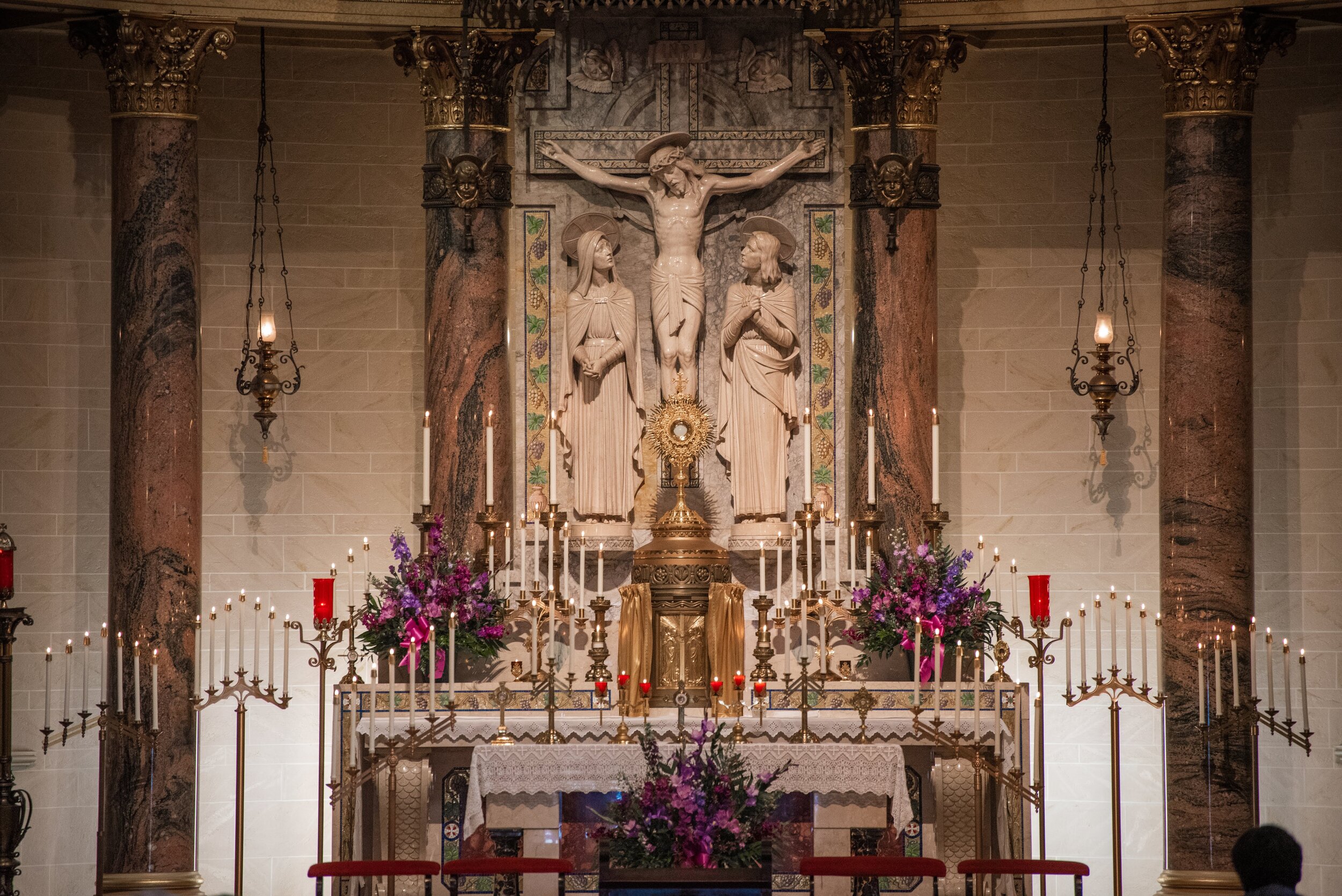 Holy Cross Catholic Church