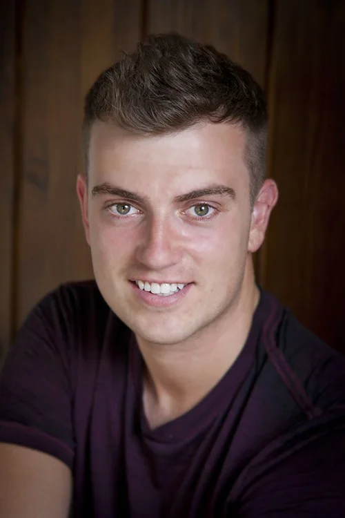 Men 25-34 - AR Agency