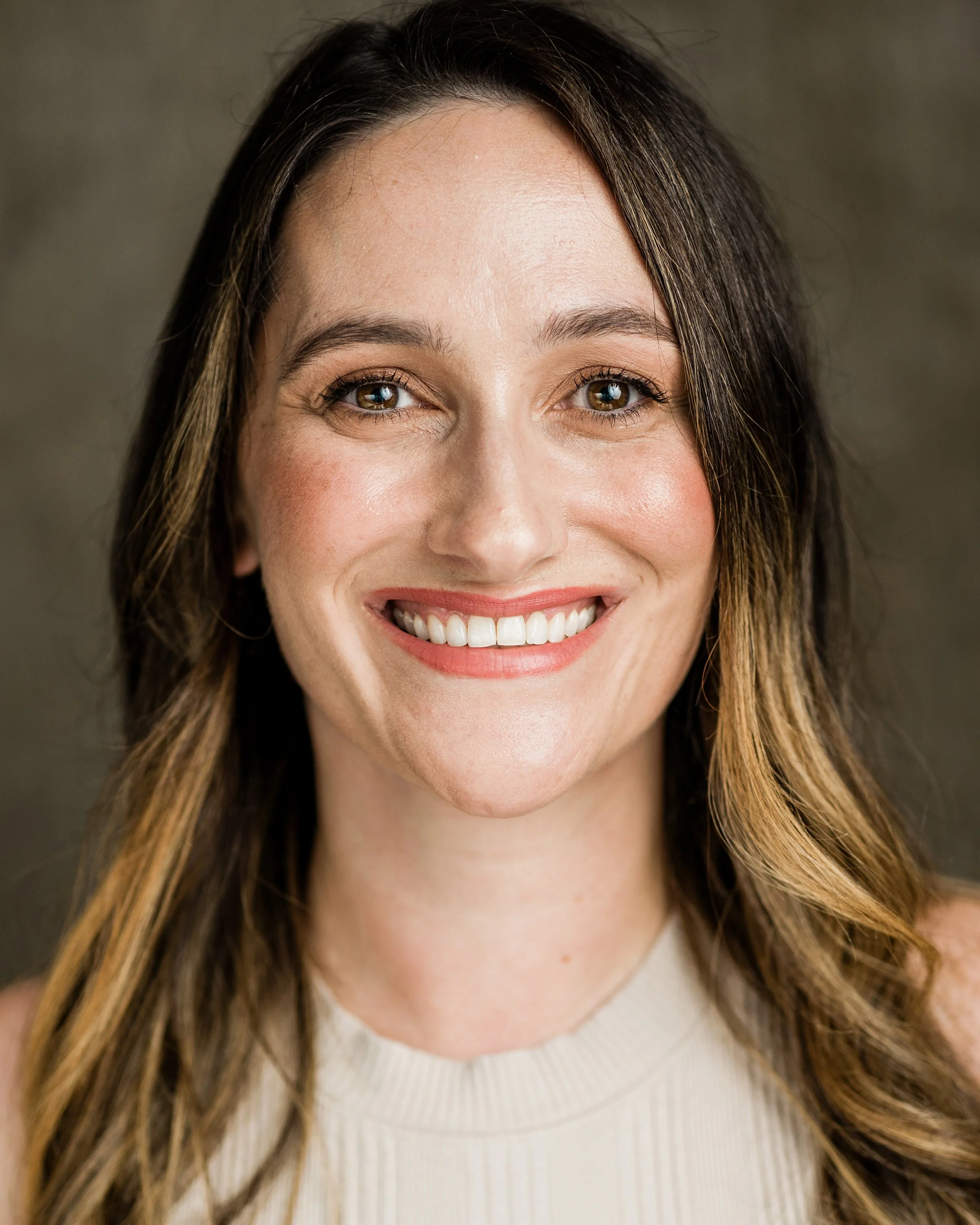 NEW! Rebecca Ryan — AR Agency