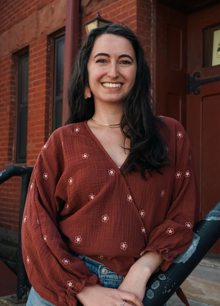 Meet Elise — Harrison Center