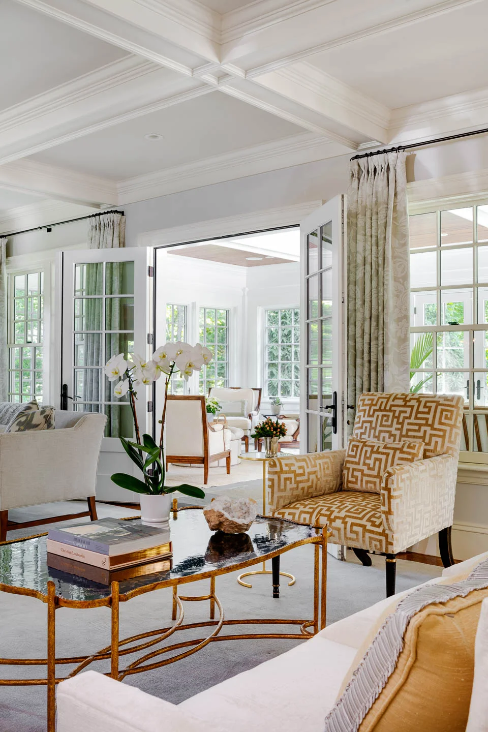 Top Boston Area Interior Designers - Mollie Johnson Interiors - High ...