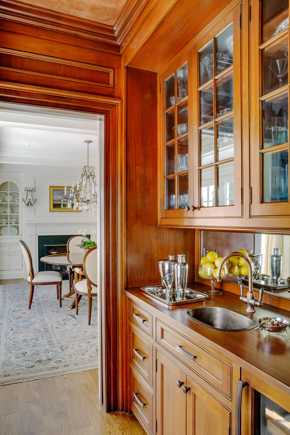 Top Boston Area Interior Designers - Mollie Johnson Interiors - High ...