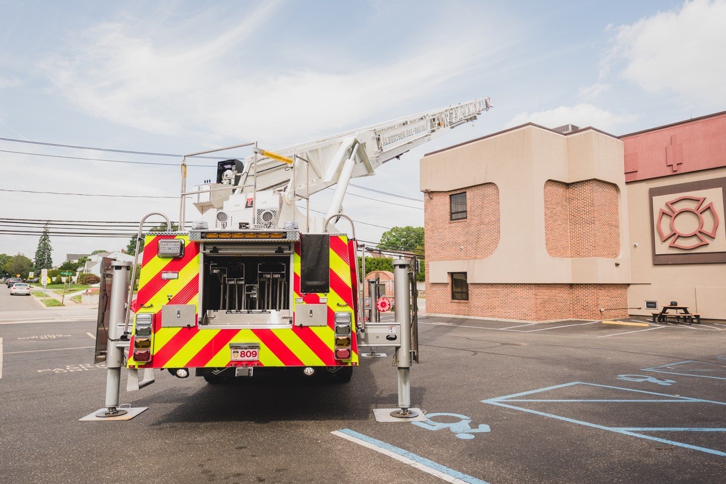 Current Apparatus — Albertson H & L, E & H, Co. No. 1