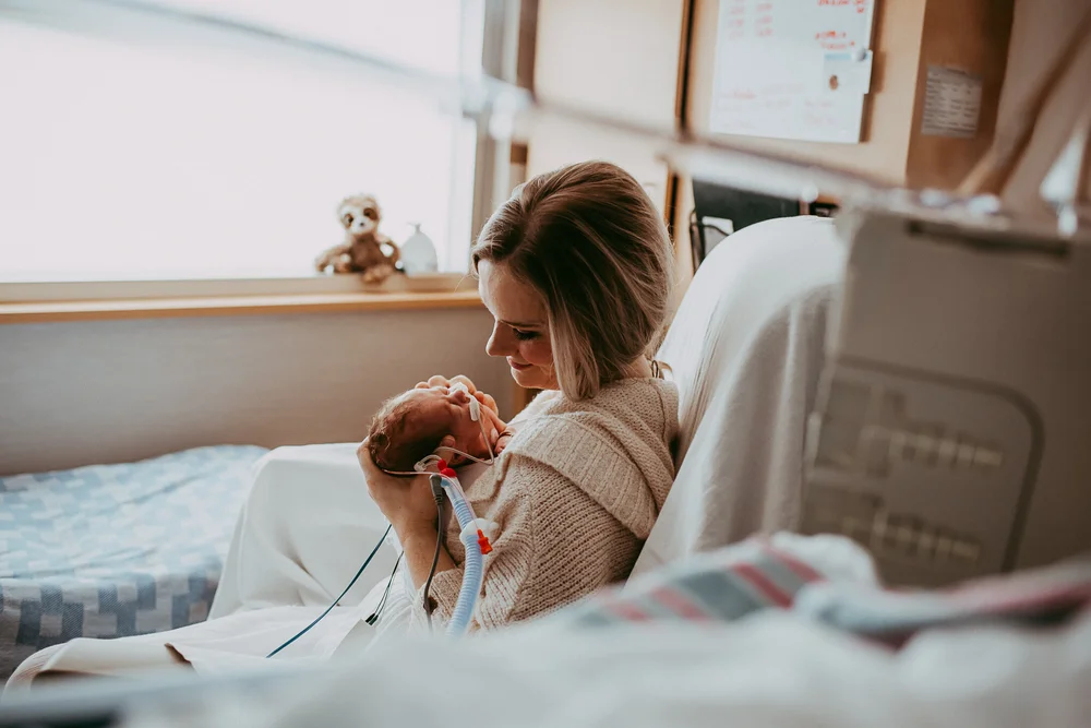 KELOWNA NEWBORN + FAMILY PHOTOGRAPHER — KELOWNA NEWBORN + FAMILY ...