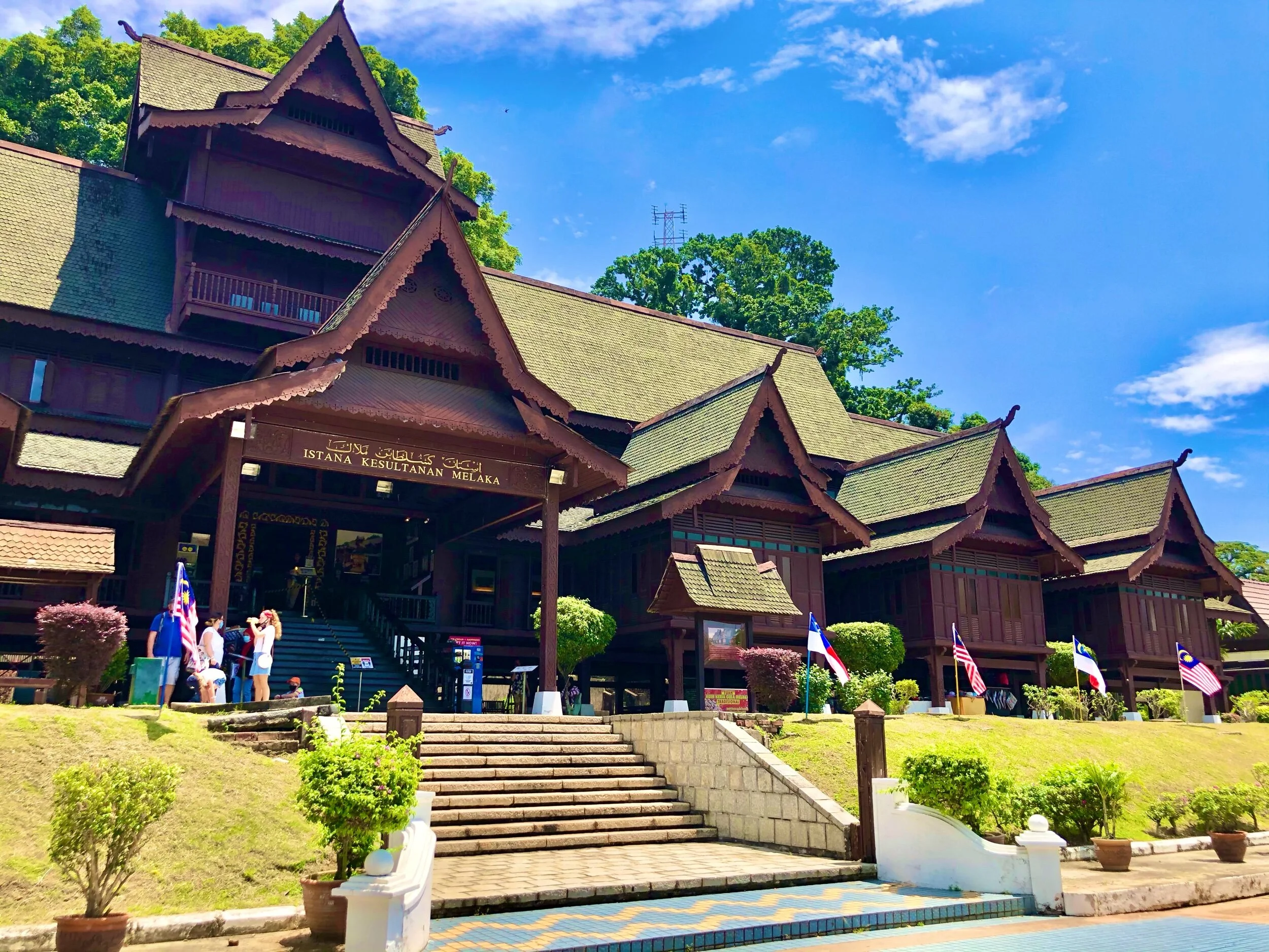 Historical Malacca: Delicious Food, Culture, and Colonial Influence ...