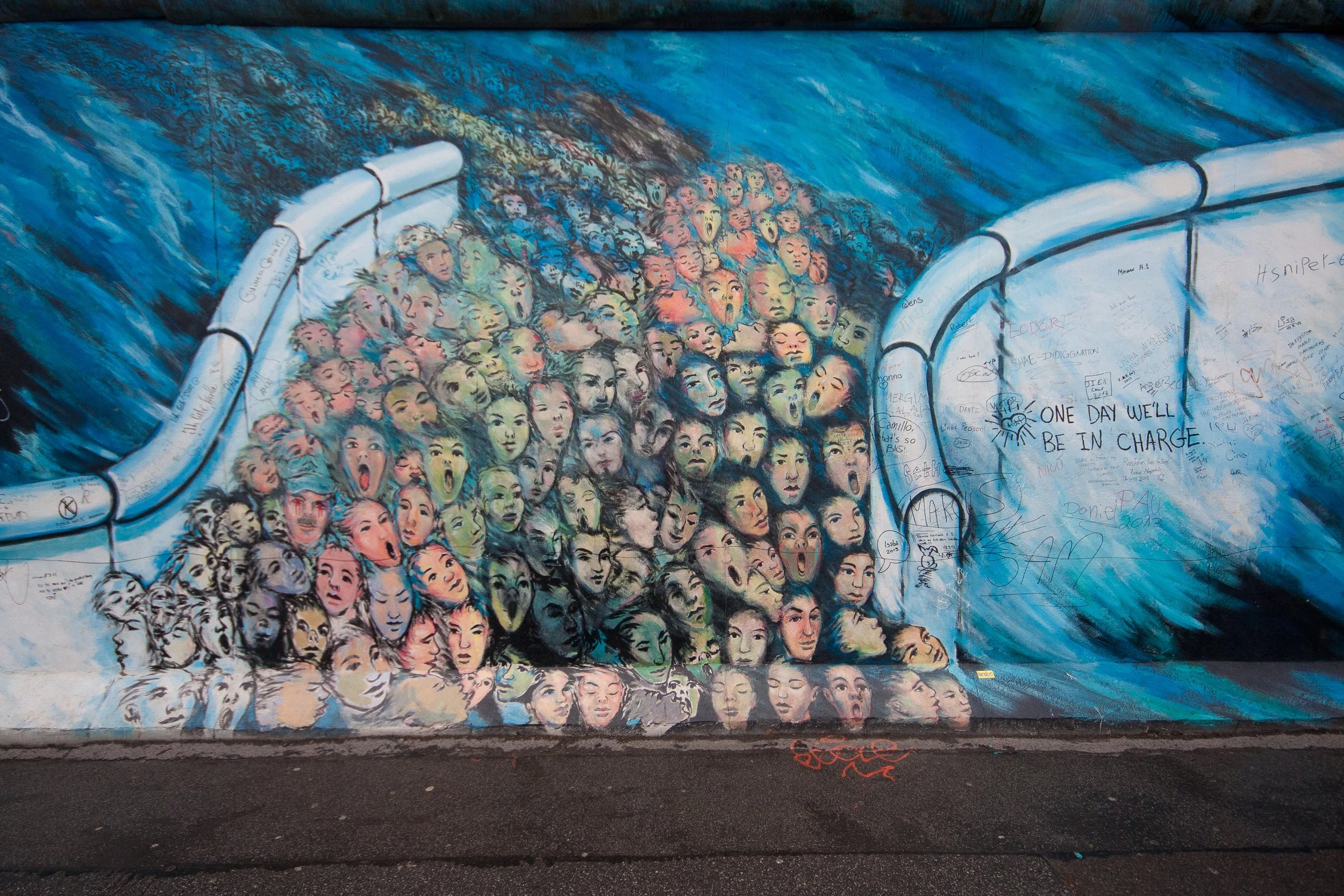 Berlin Wall Drawings Berlin Wall Art – Magazine