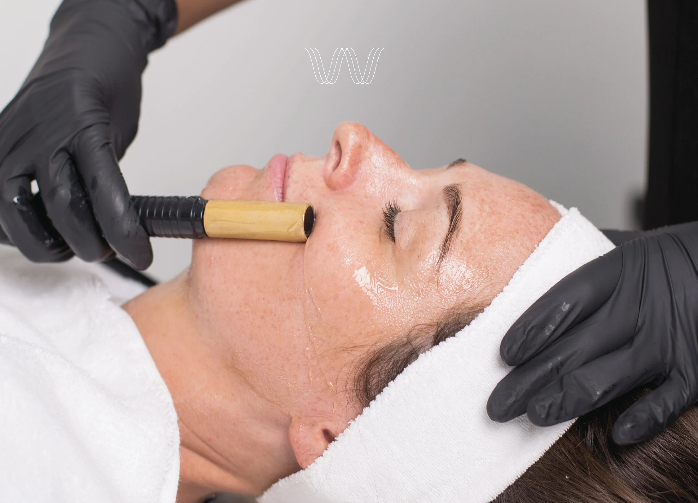Collagen Wave | Non Invasive Alternative to Fillers & Botox — Skin Society