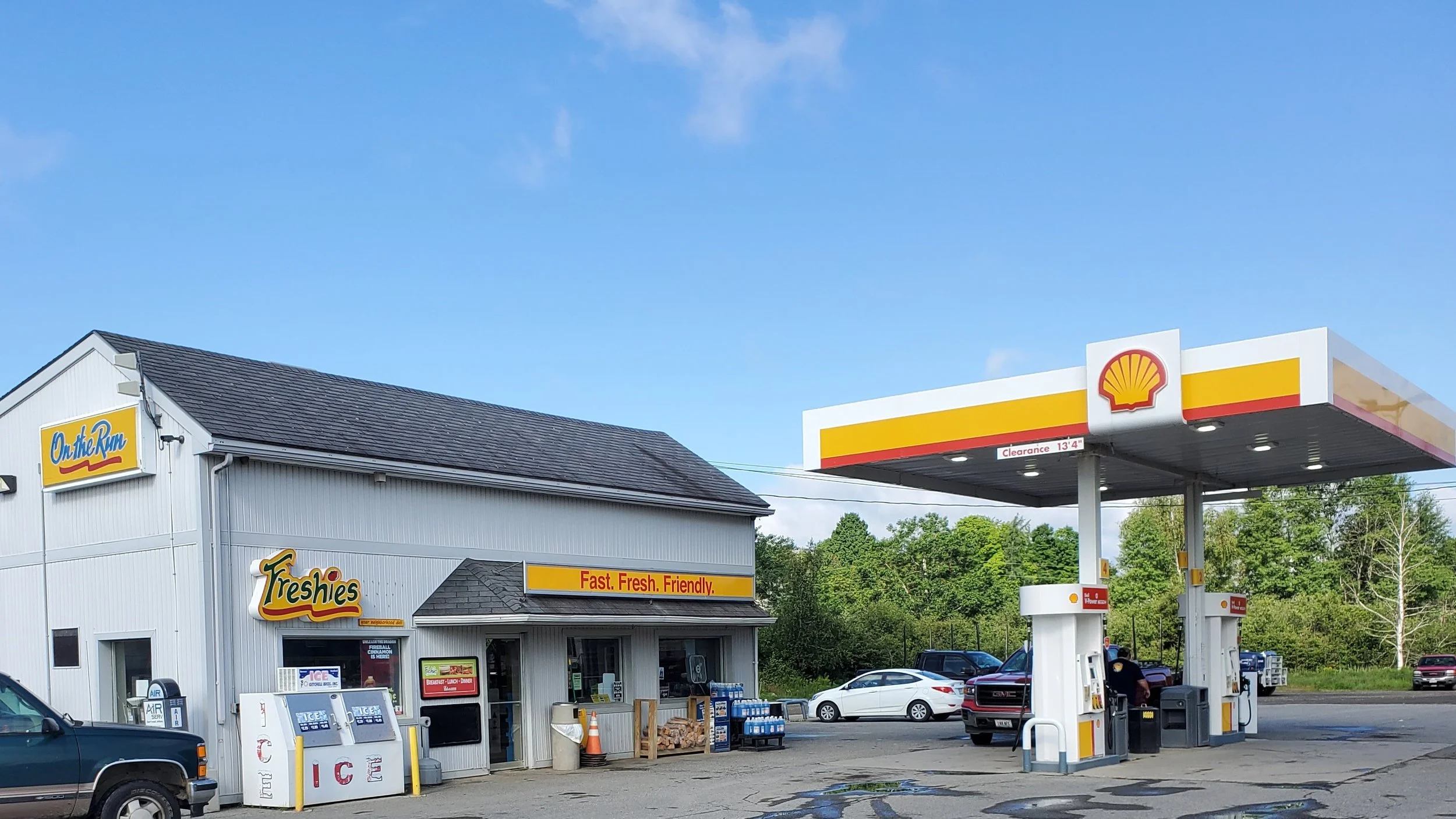 Freshies Deli - Looking for a new career? Look no further!