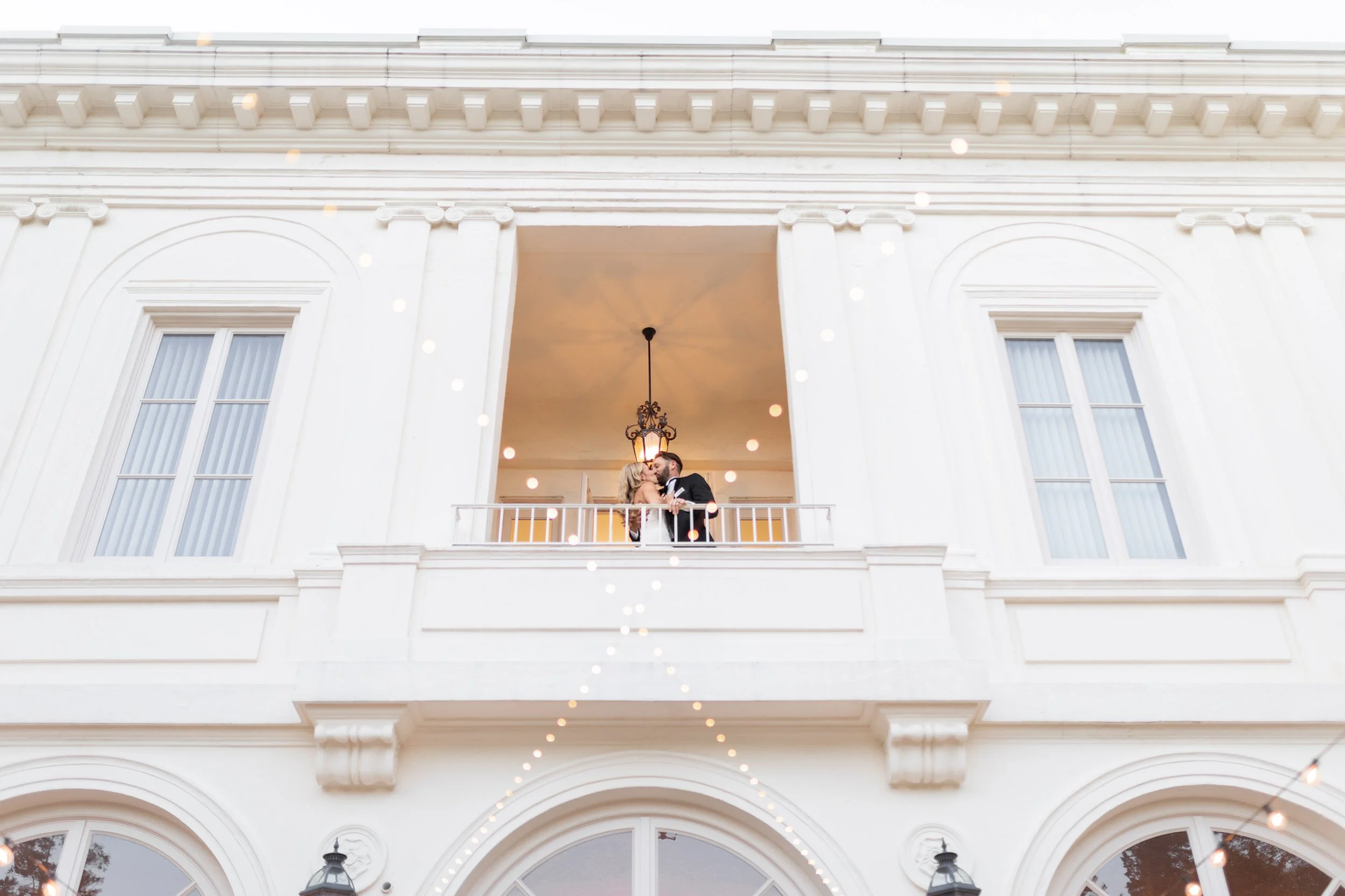 Classic Romantic Broadway Dancer Wedding at The Wadsworth Mansion ...