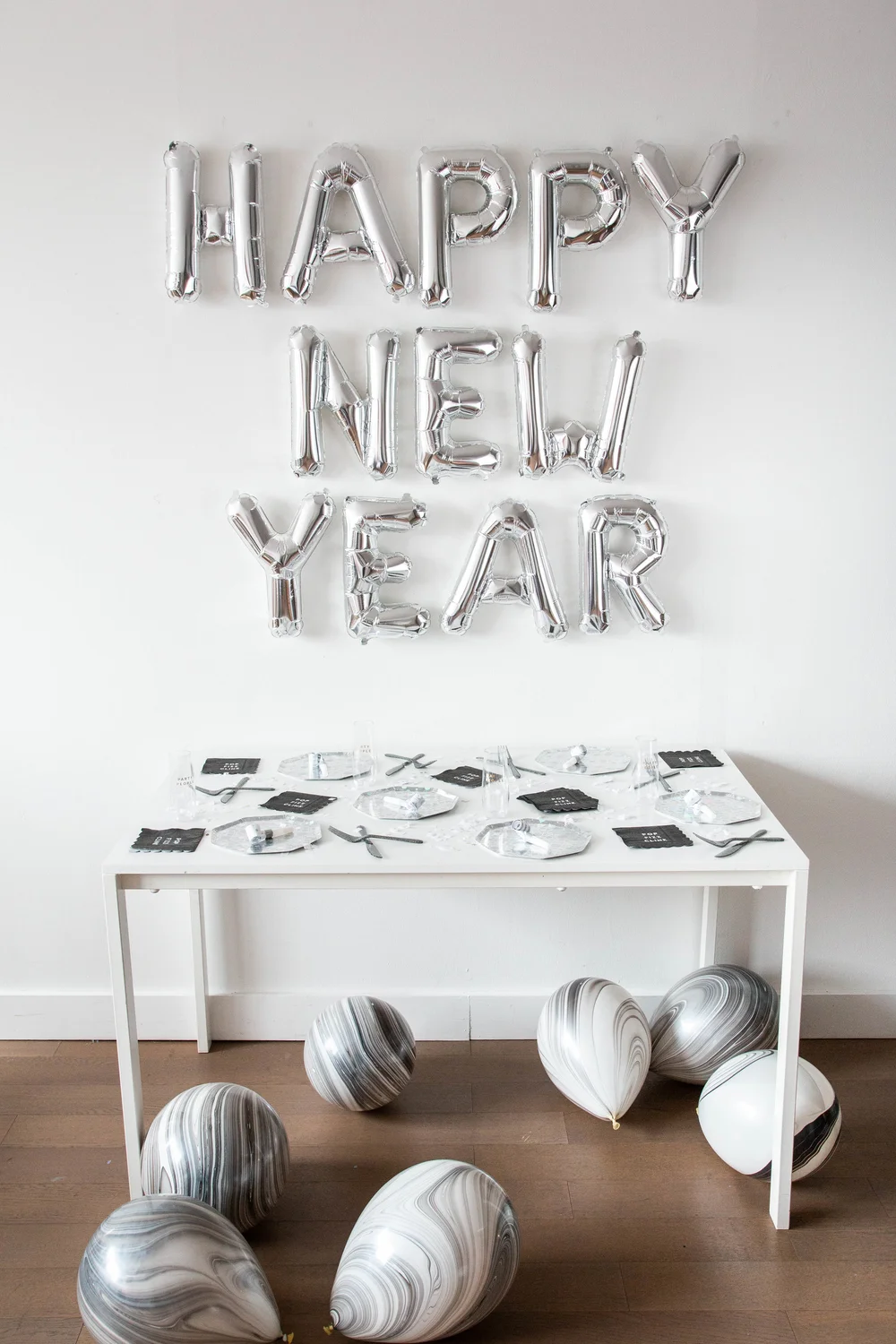 An LMP NYE Party — Little Miss Party