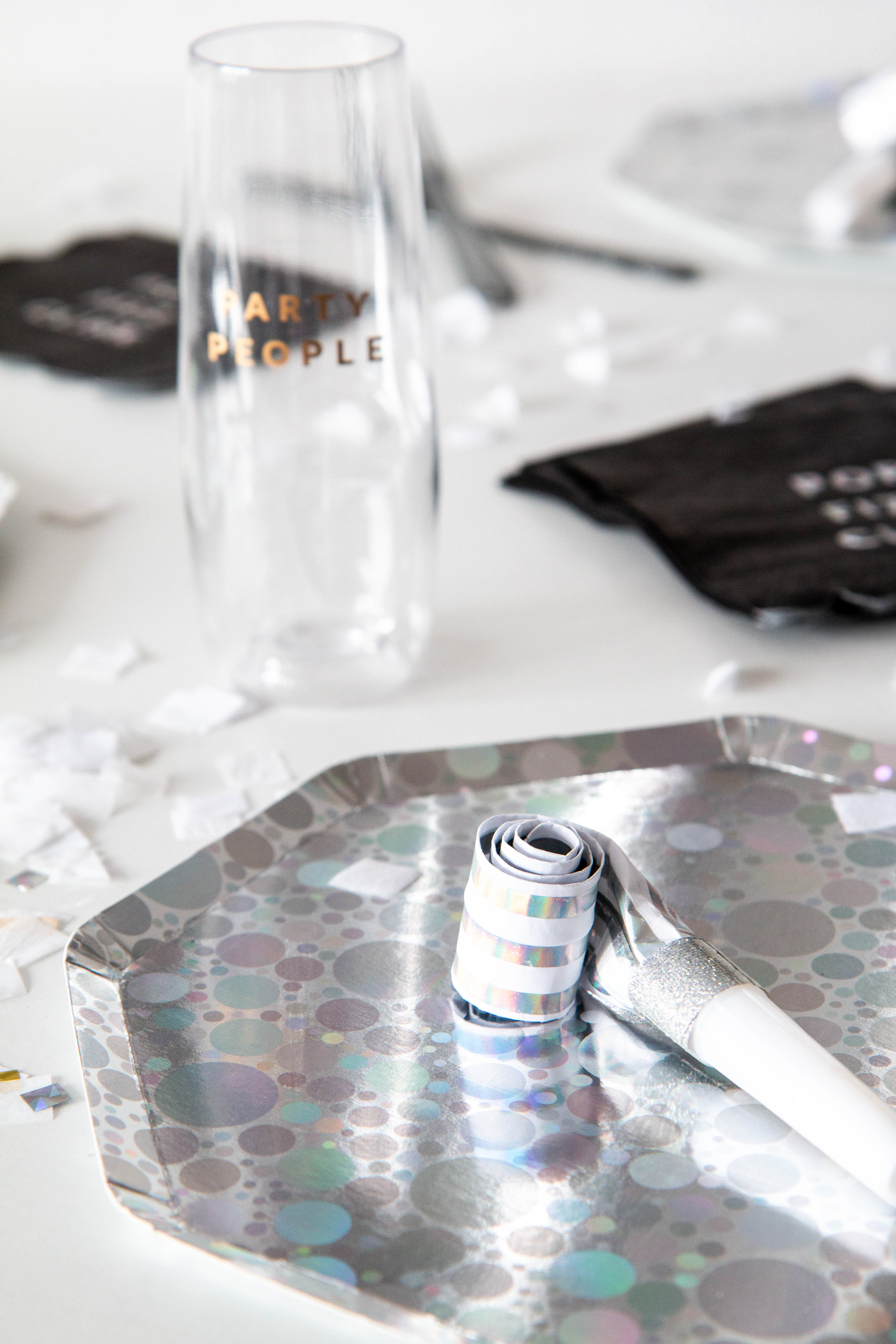 An LMP NYE Party — Little Miss Party