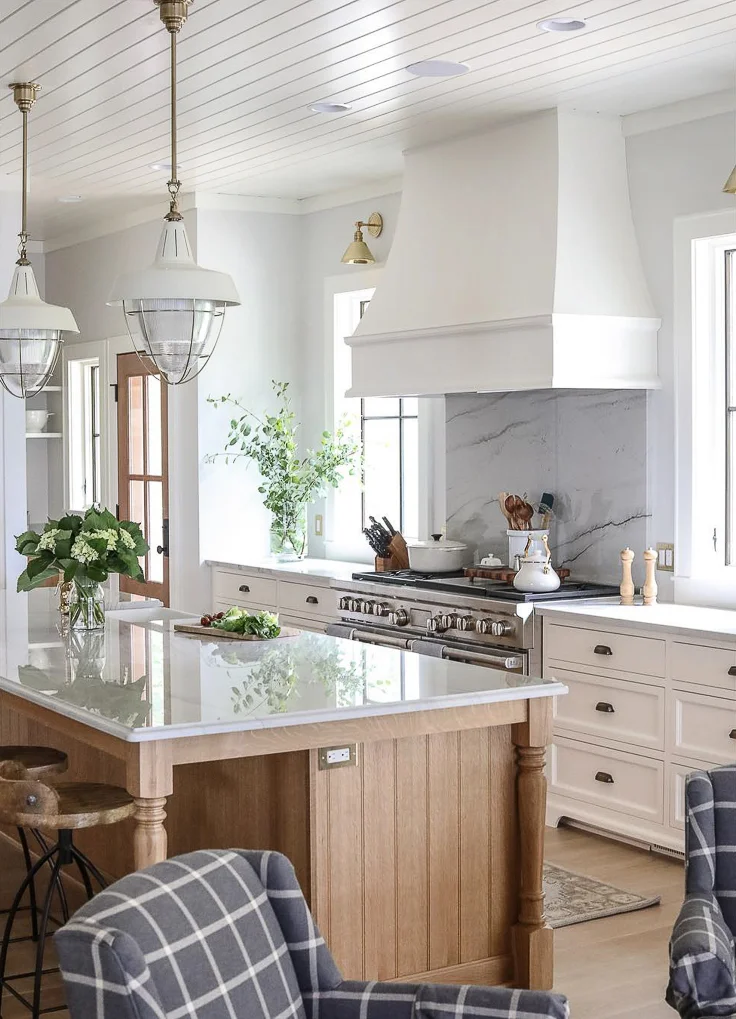 Kitchen Trends: The New Traditional Kitchen — Heather Hungeling Design