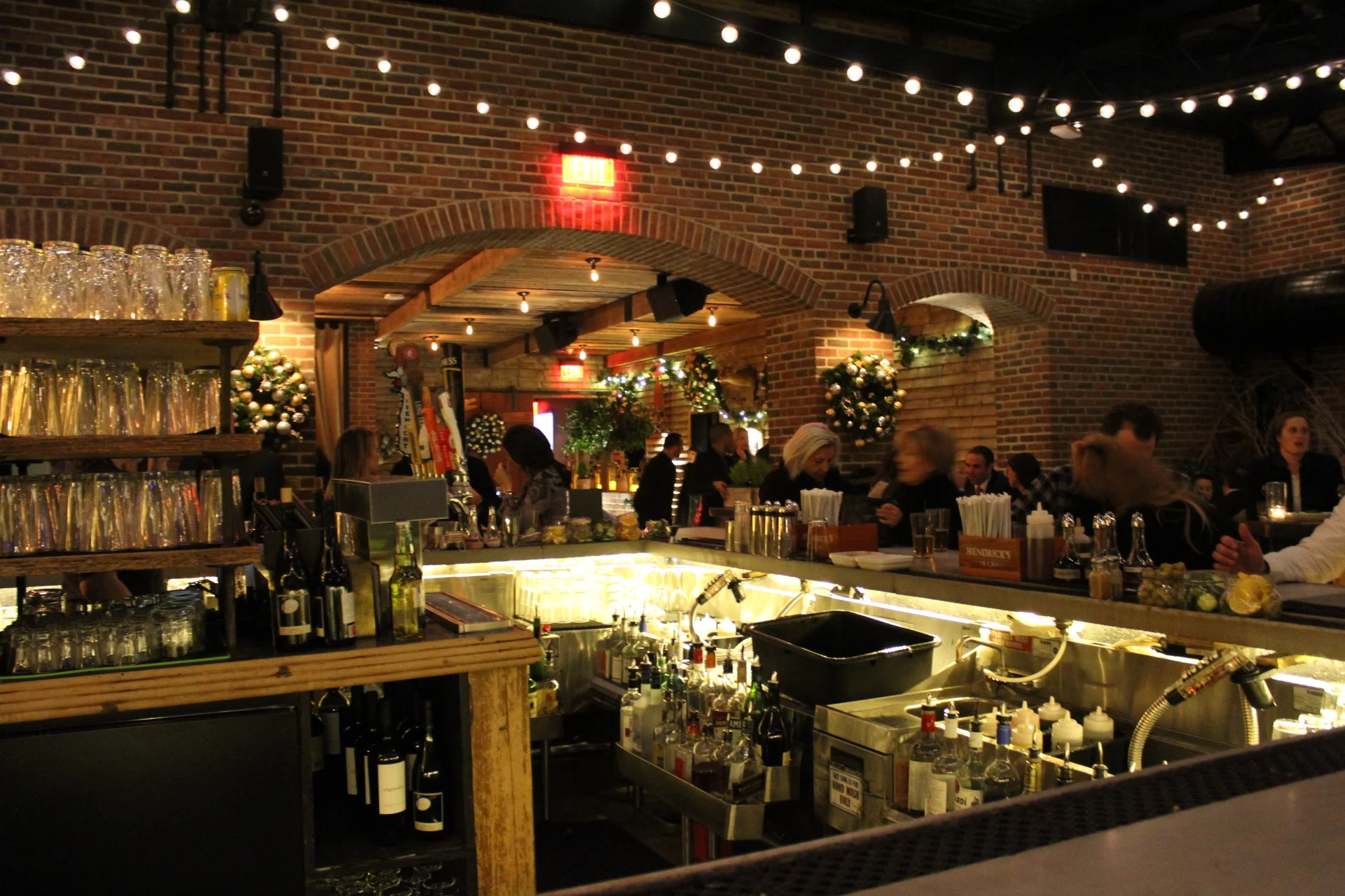 Drinks at Refinery Rooftop | Dom N' The City