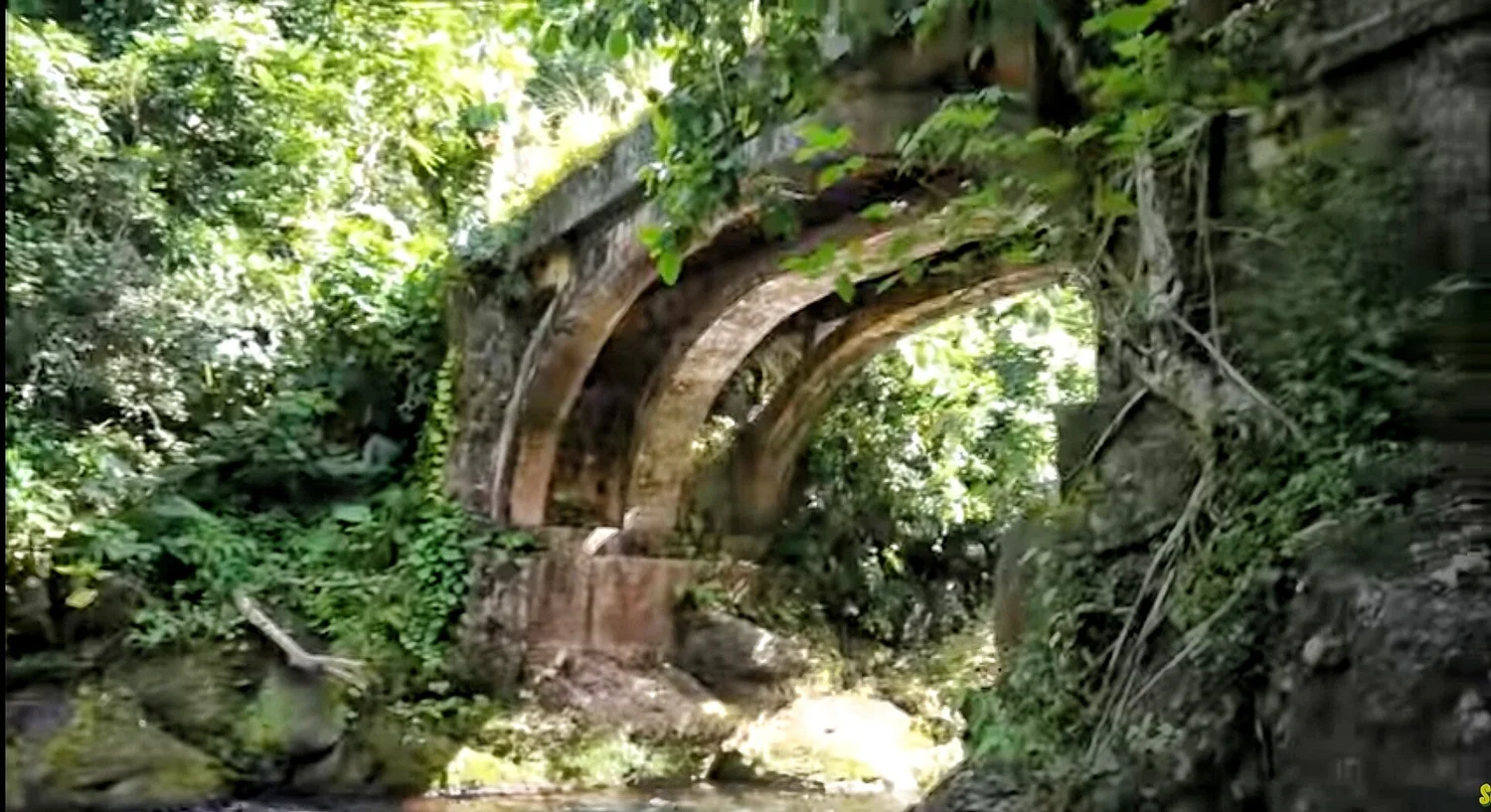 My go-to Spot: The Beautiful Ugly River — Nature's Sweet Escapes