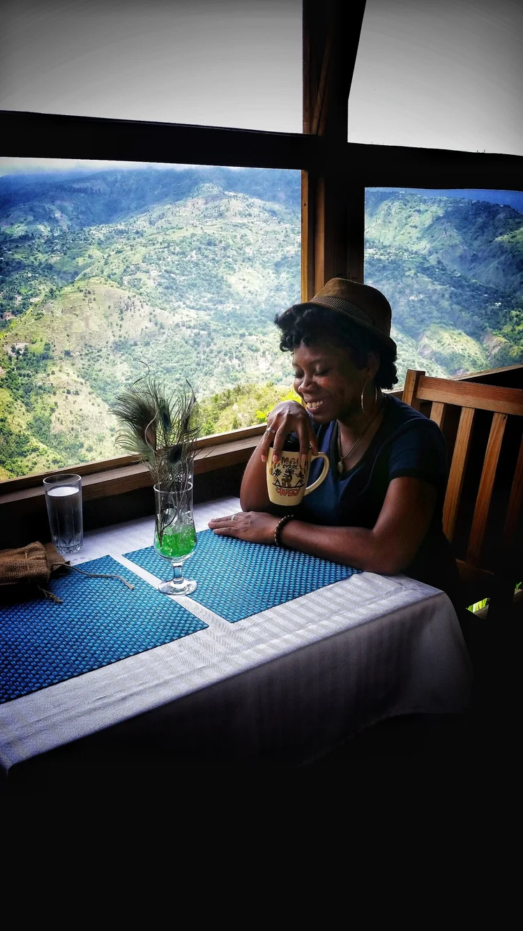 Blue Ridge Cafe: Heaven on Earth — Nature's Sweet Escapes