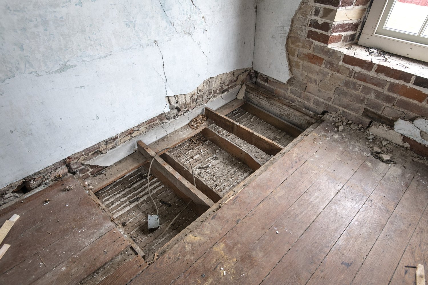 Recreating a Missing Staircase — Cloverfields Preservation Foundation
