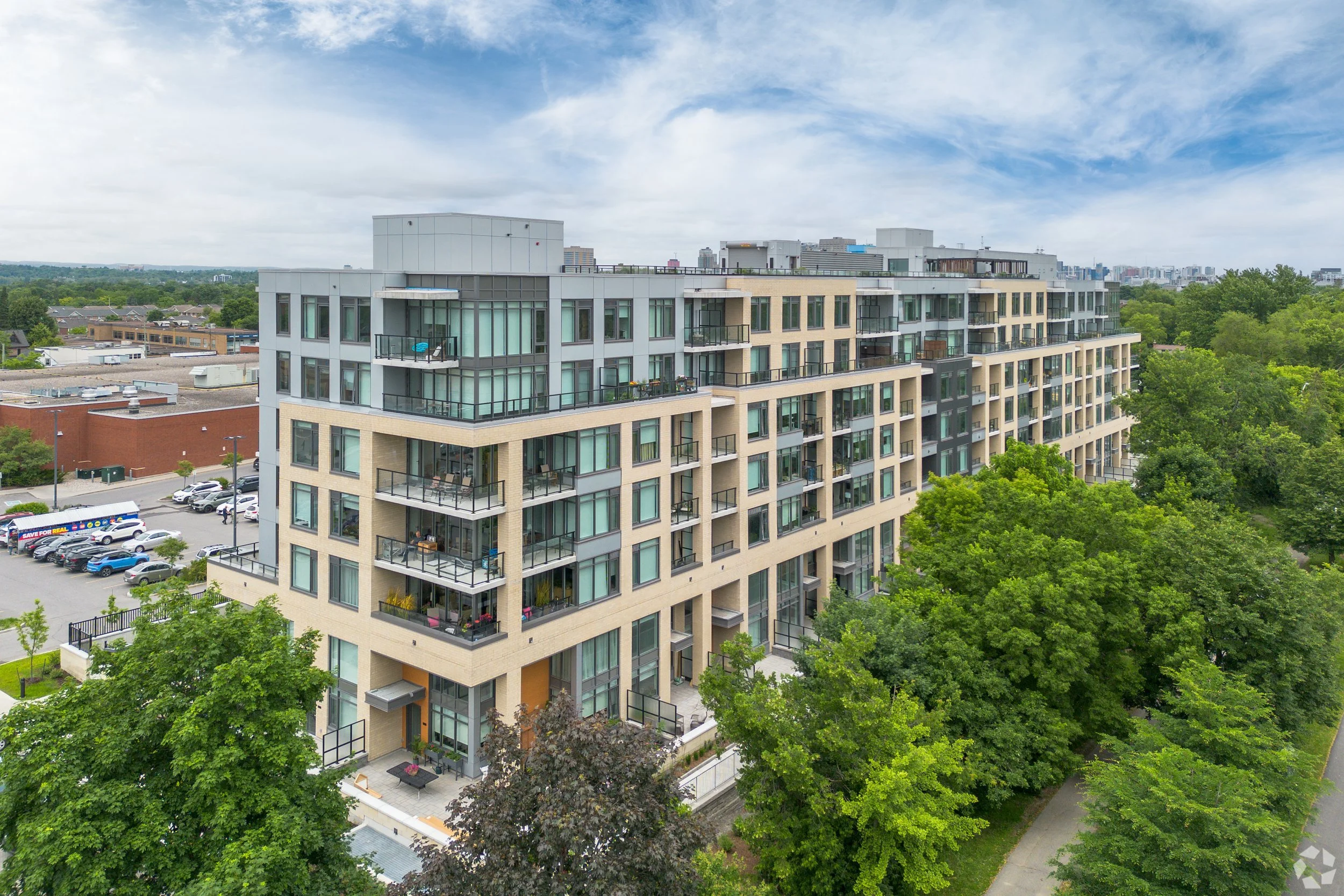 element — main + main