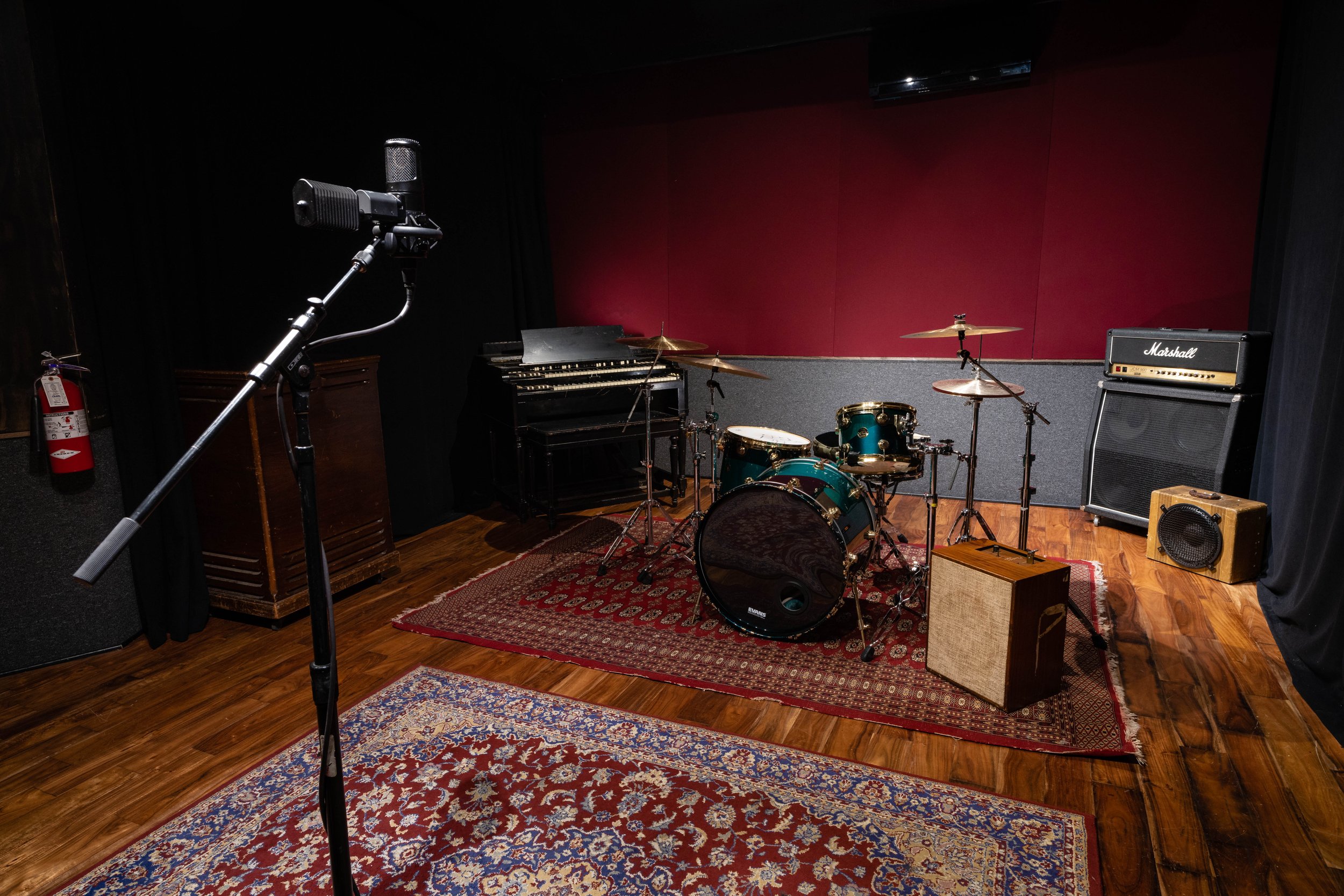 Studio City Sound — Studios