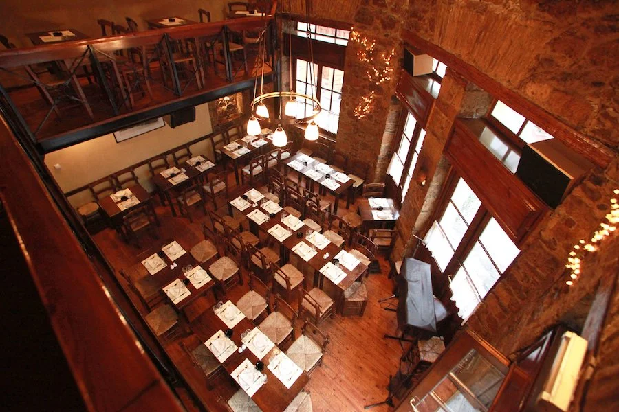 Visit the Top 8 Traditional Greek Restaurants in Athens — Truevoyagers