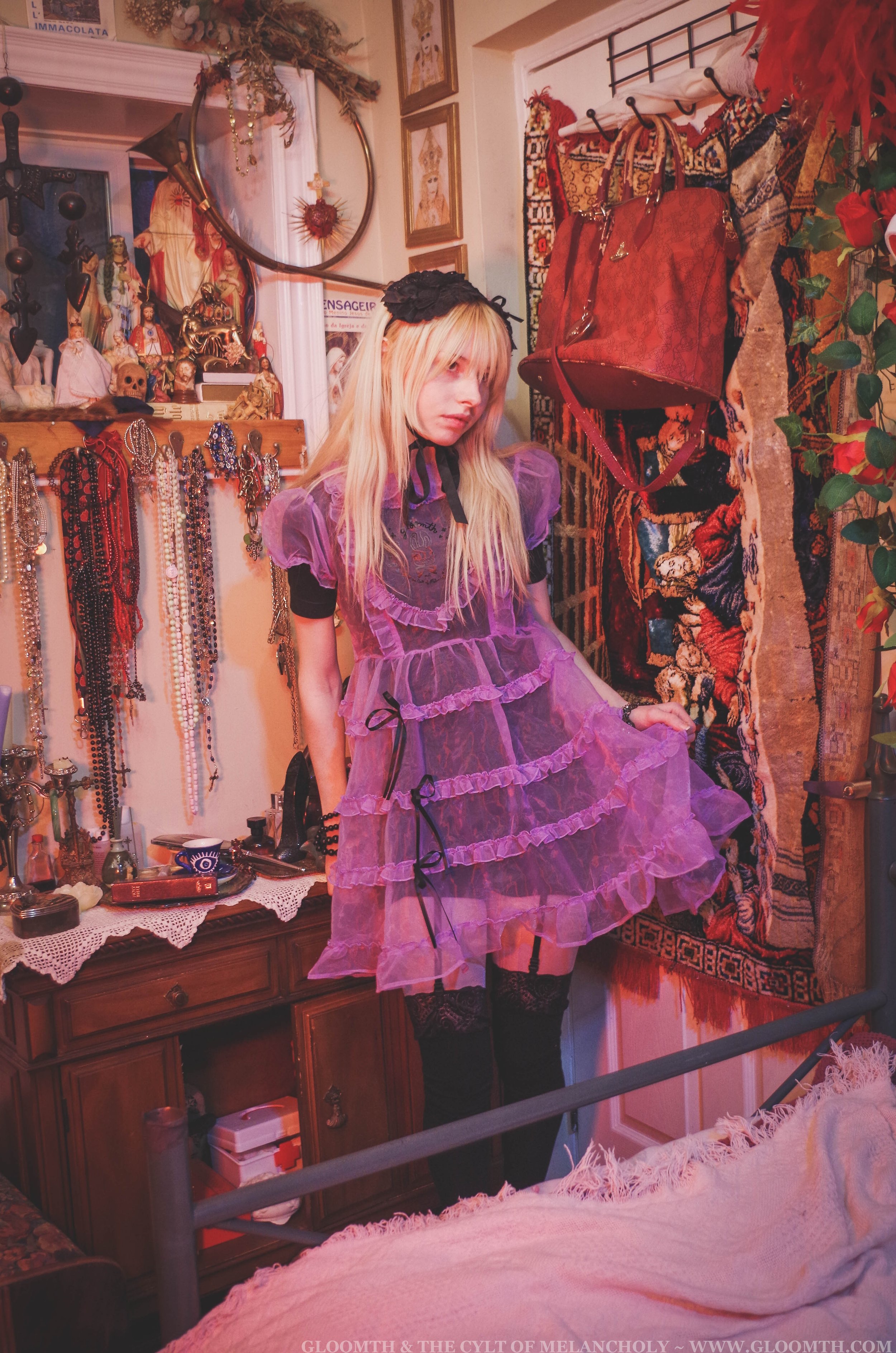 Cure Red and White Gothic Nurse Dress — Gloomth