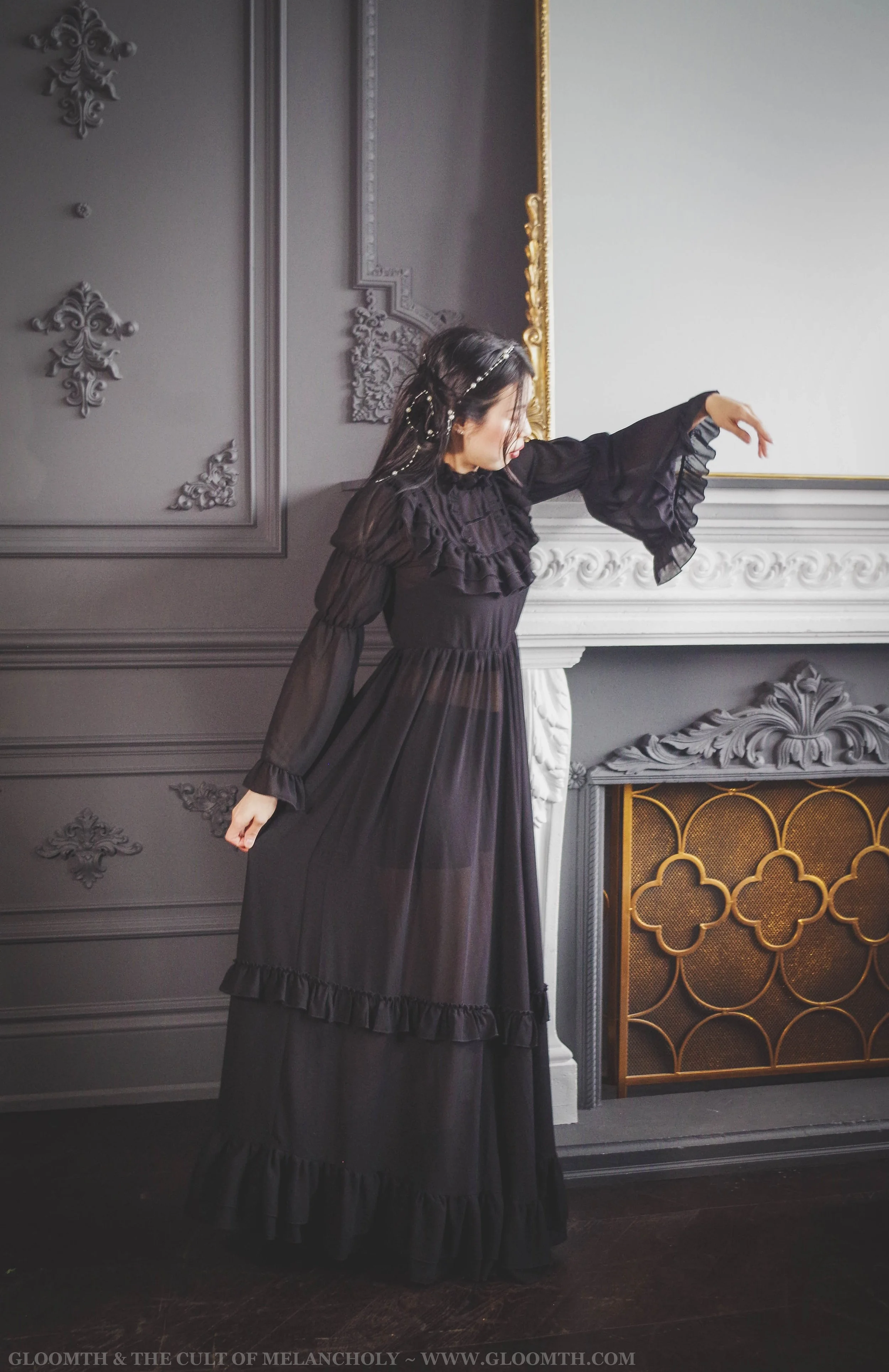 Gloomth Victorian Grunge Fashion