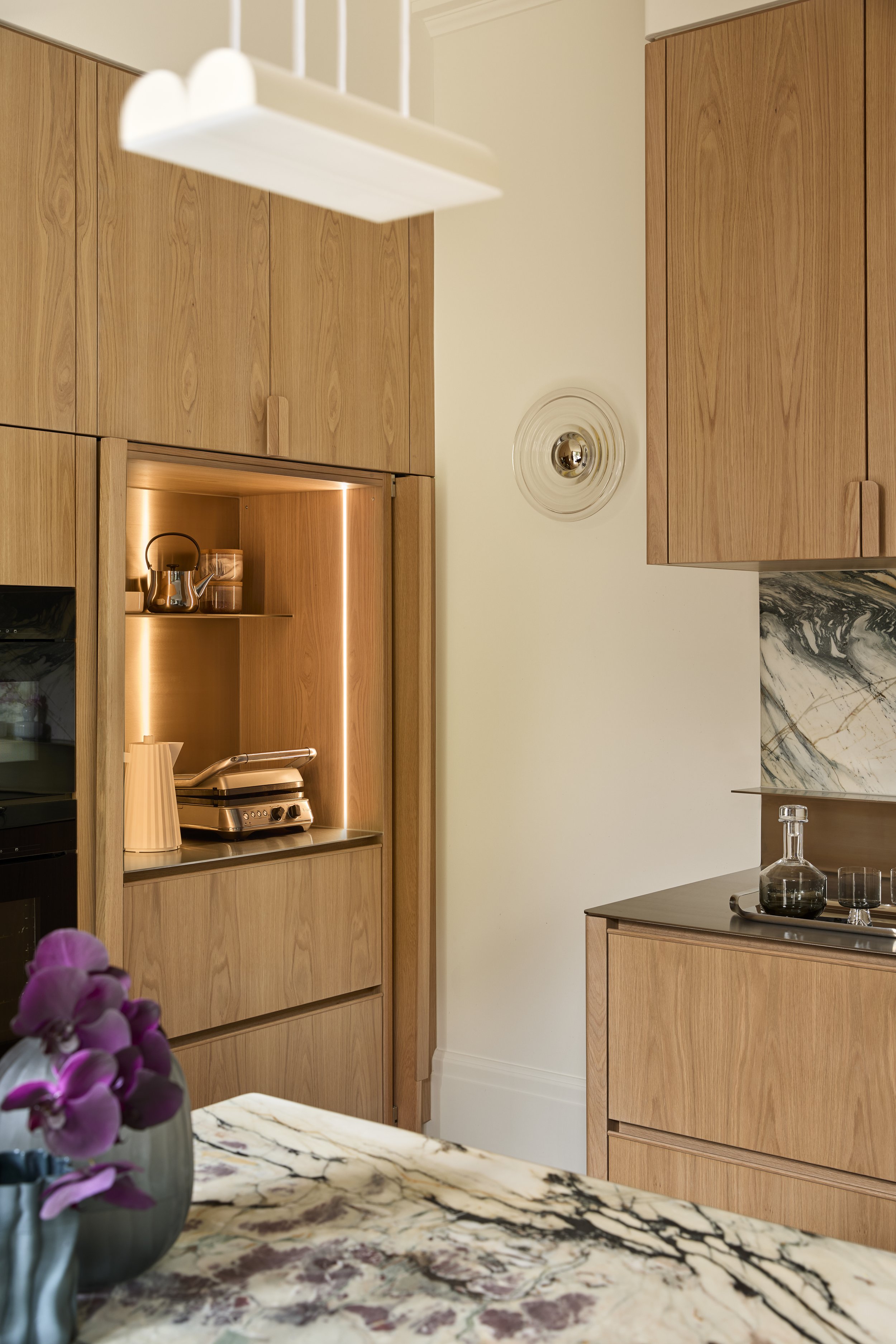 Fresh Tradition — Cantilever Interiors | Tailoring Homes for a Modern ...