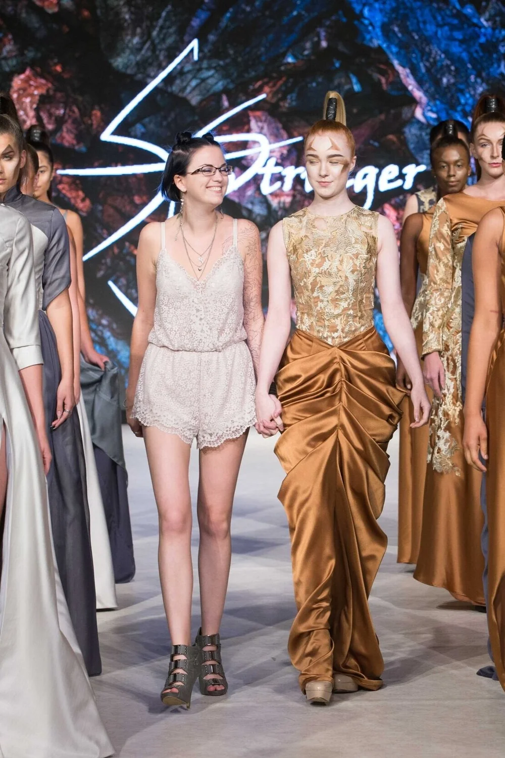 DESIGN — SAM STRINGER