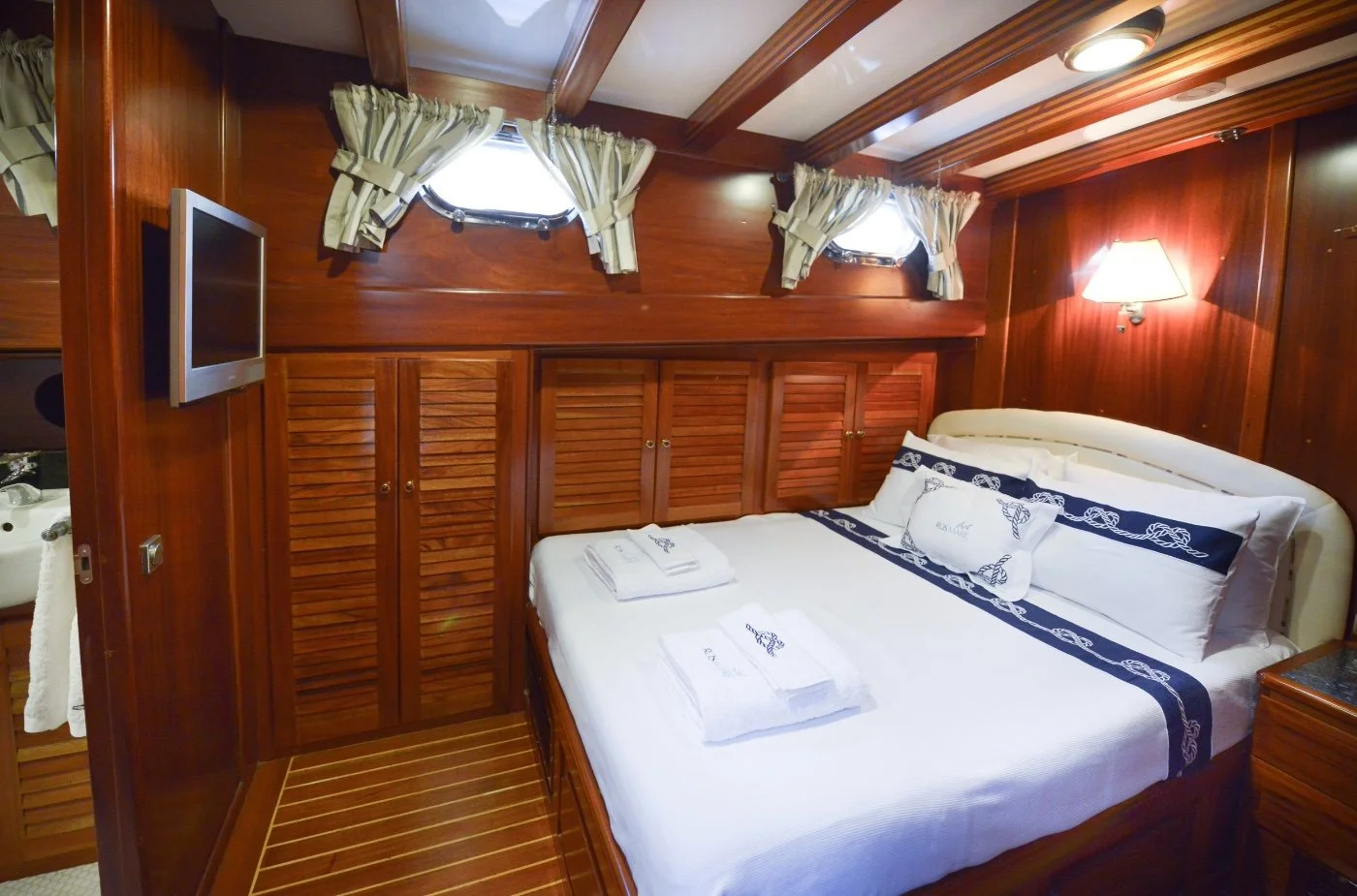 Ros Mare Deluxe Gulet with 4 cabins in Turkey — Blue Cruise - The Gulet ...
