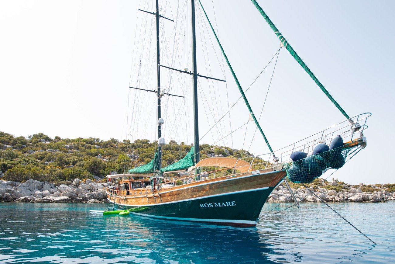 Ros Mare Deluxe Gulet with 4 cabins in Turkey — Blue Cruise - The Gulet Specialists