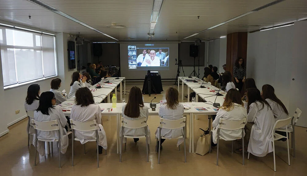 Planning to Safely Return to The Meeting Room in 2021 — Summit Management Services