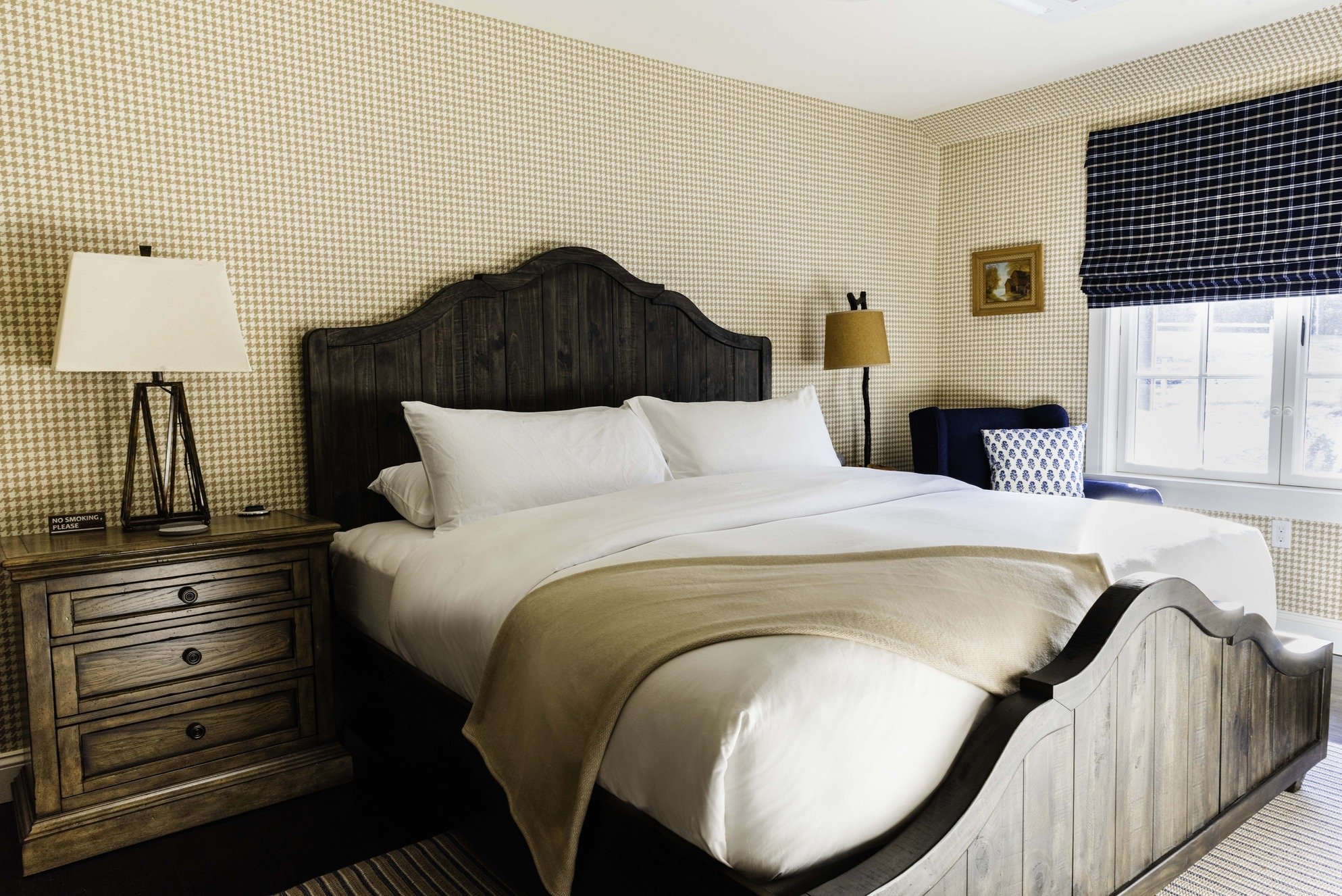 PACKAGES — Frets and Refrains