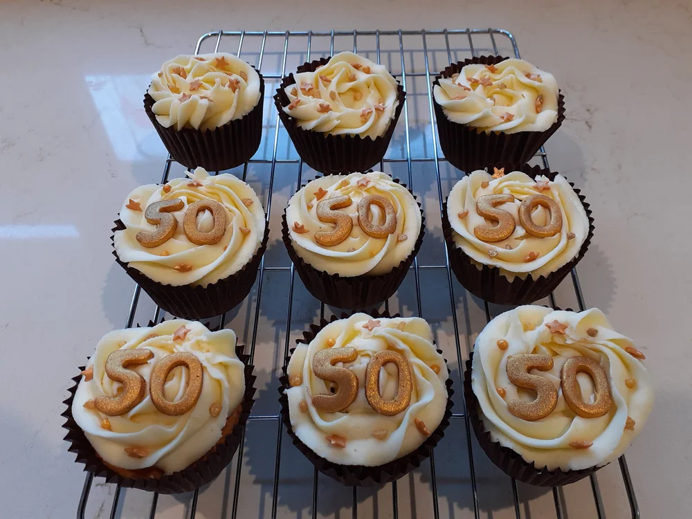 50th Birthday Cupcake Decorating Ideas