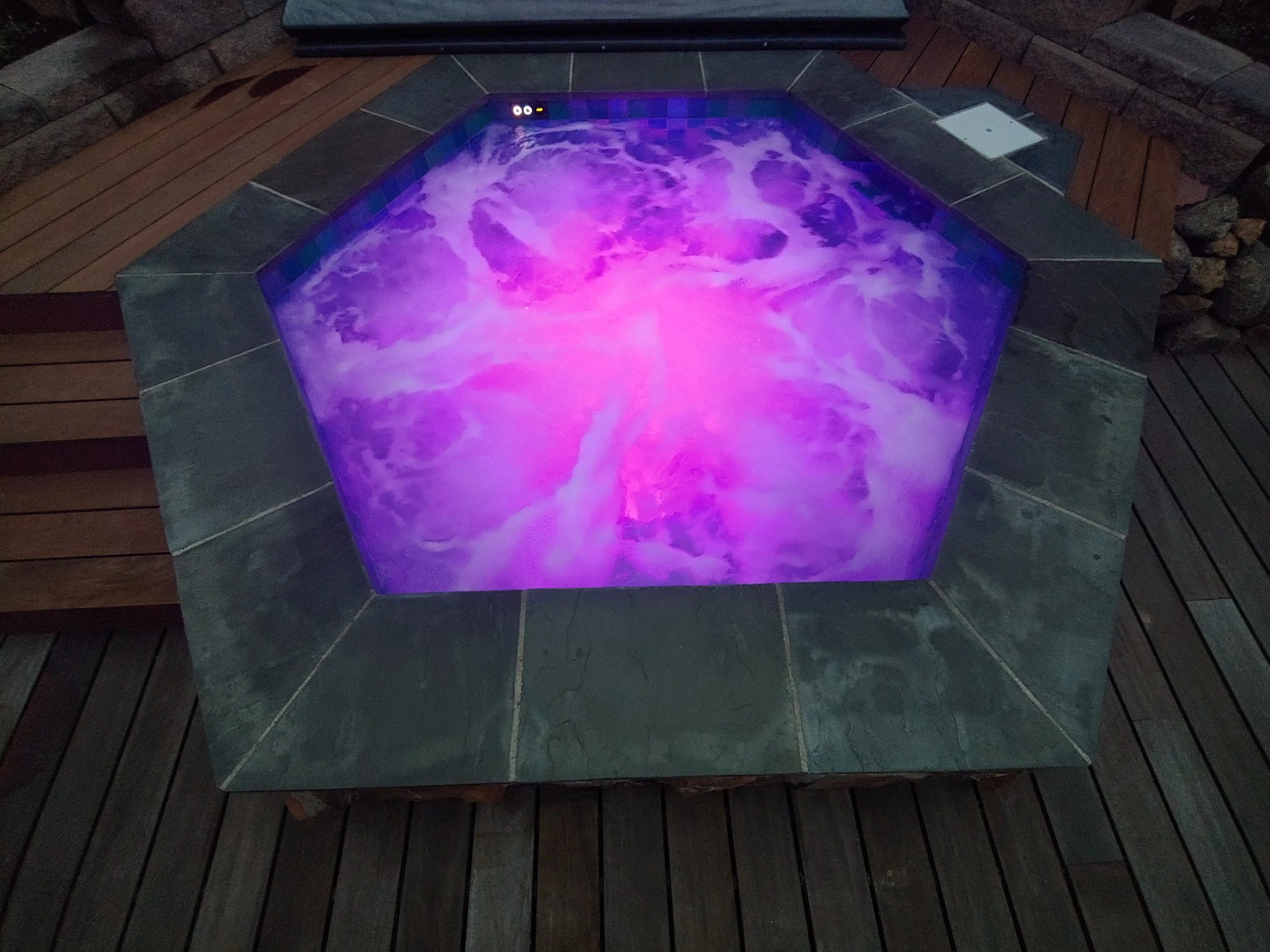 Hexagonal Hot Tub — Never Stop Building - Crafting Wood with Japanese ...