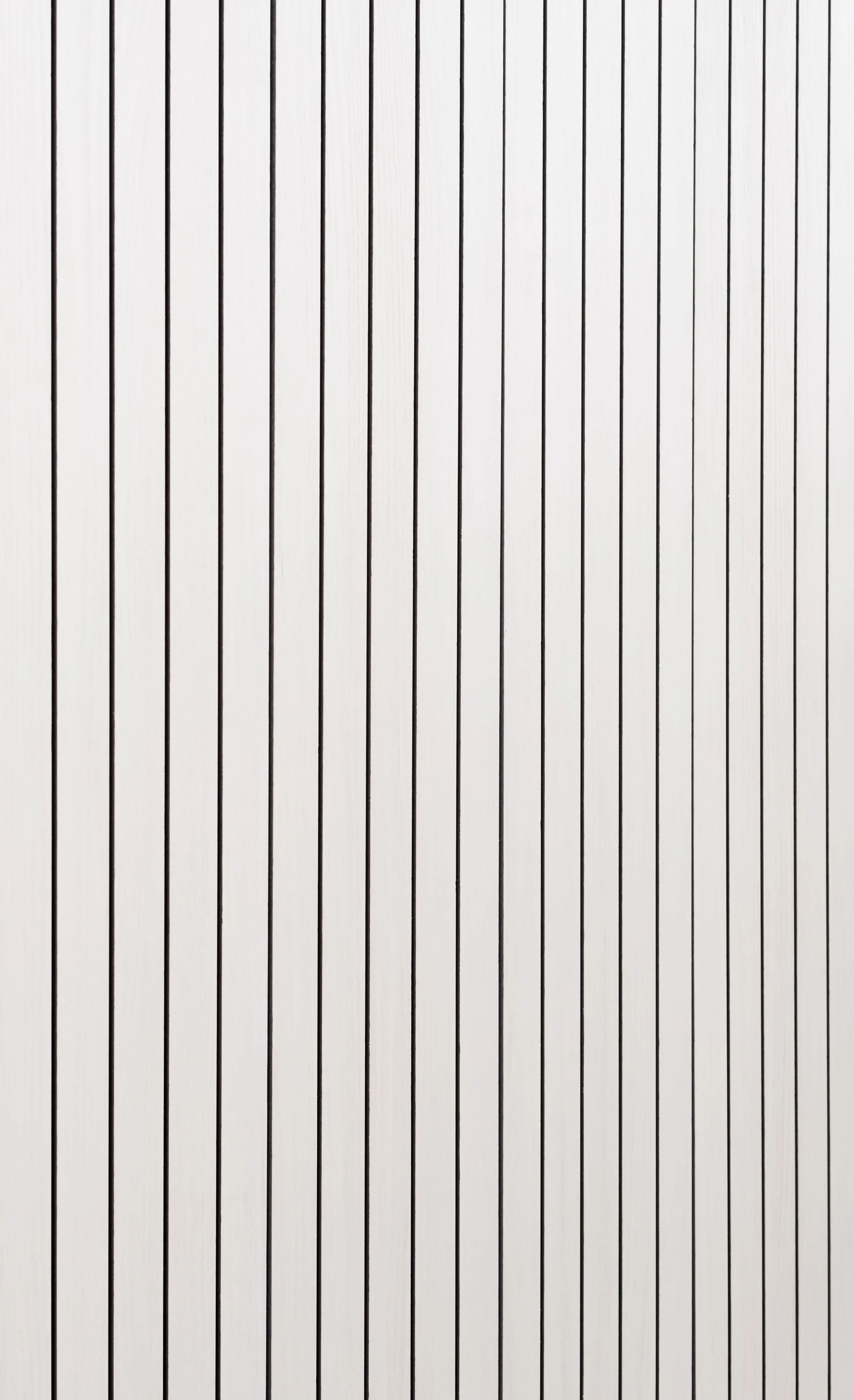 Fluted 2" White — Stacked Wood Walls
