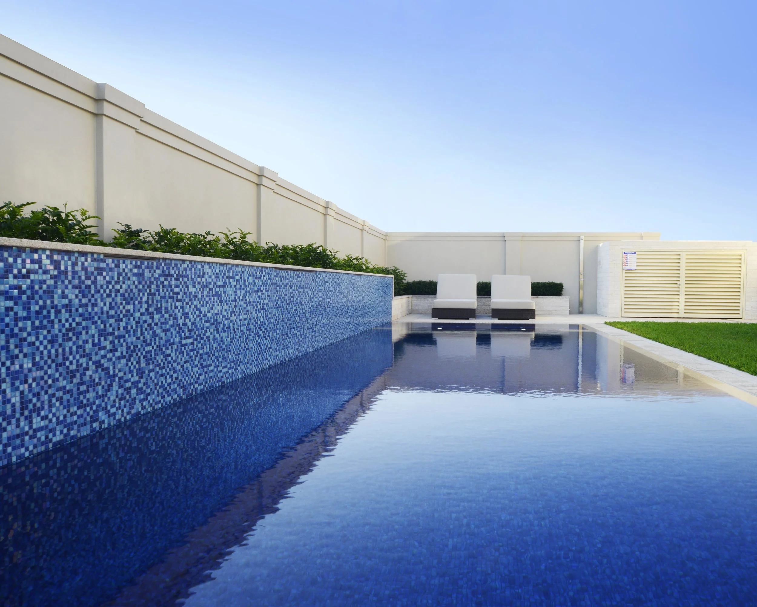 Pool Tiles | Italia Ceramics