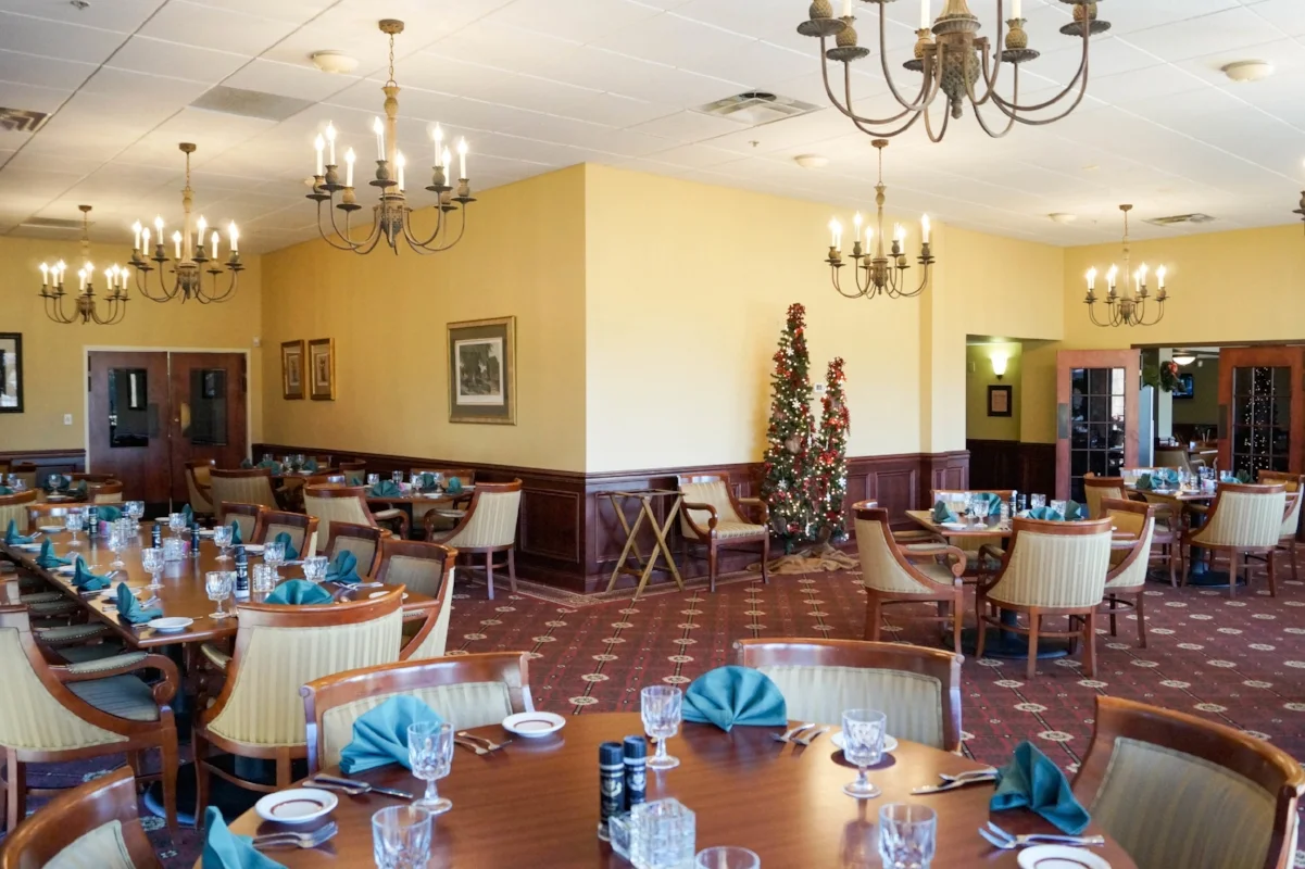 Amenities — The Country Club