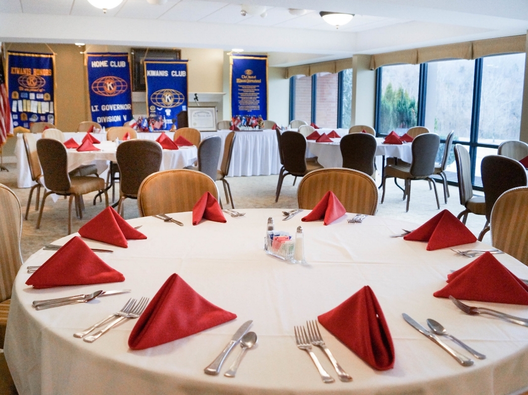 Amenities — The Country Club