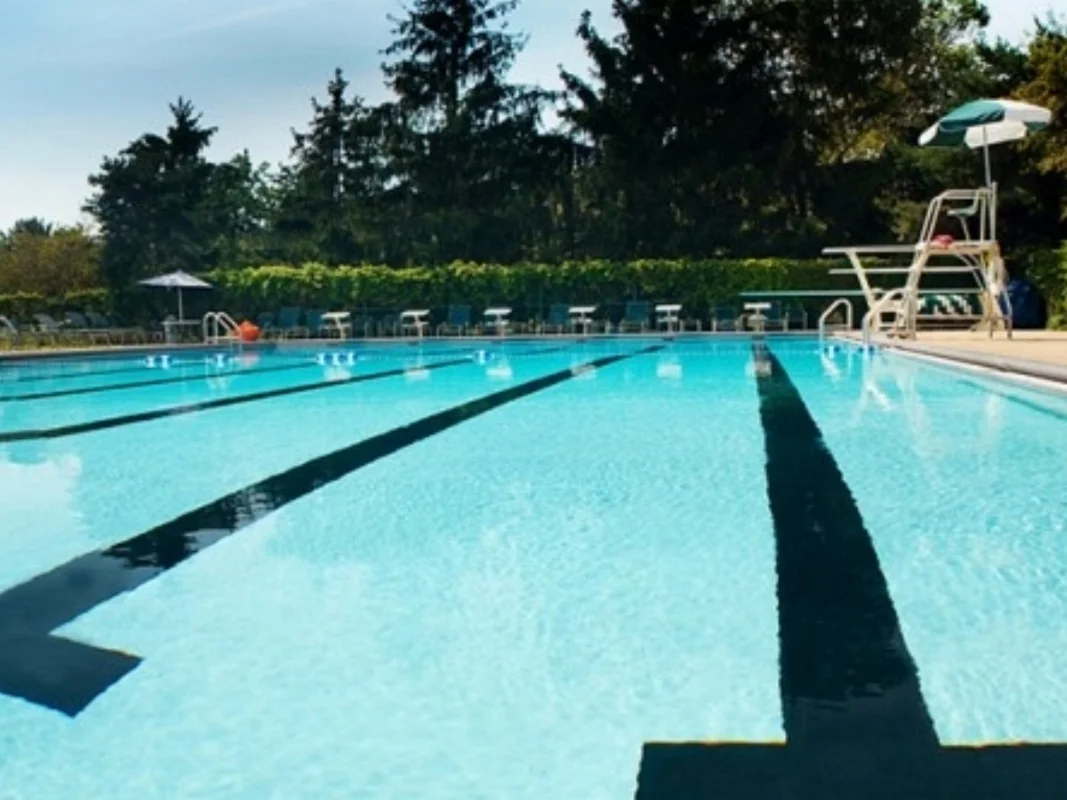 Amenities — The Country Club