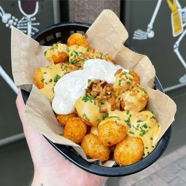 VEGAN JUNKFOOD & PUB CLASSICS WITH SUSTAINABLE MEAT OPTIONS — Camden Eye