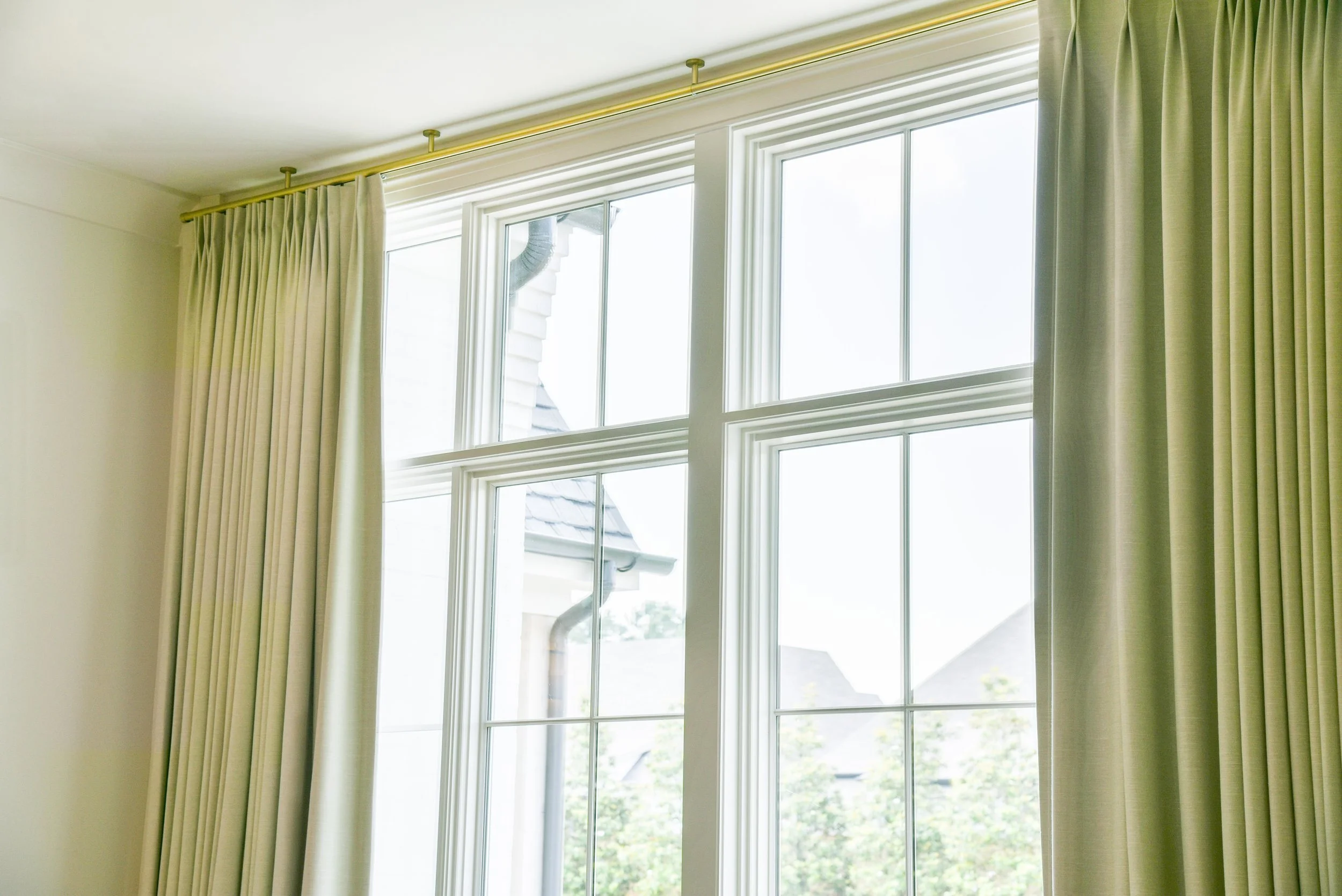 A Guide To Choosing The Best Window Style For Your Alabama Home