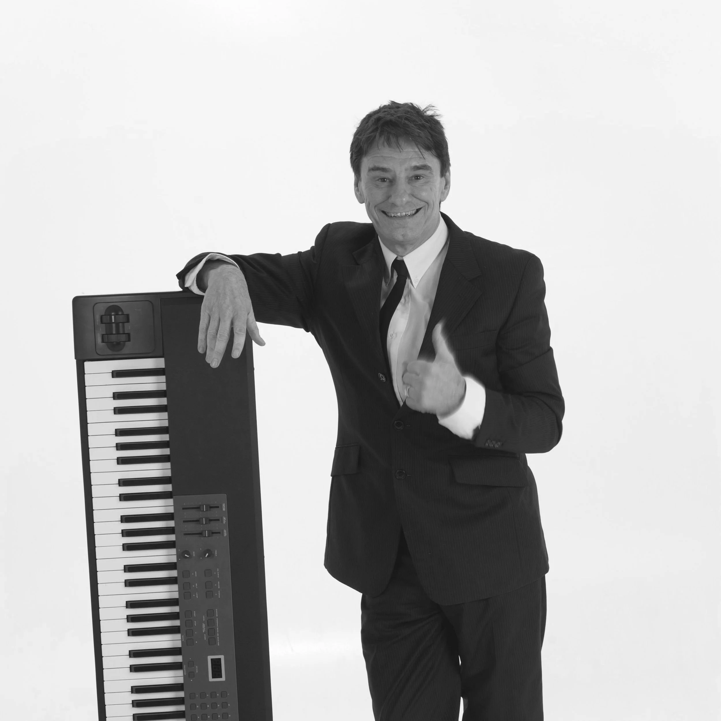 Murmur Piano Bar | Speakeasy Cocktail Bar With Live Music Every Night