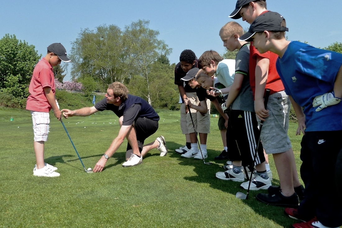 OLIPHANT GOLF MANAGEMENT